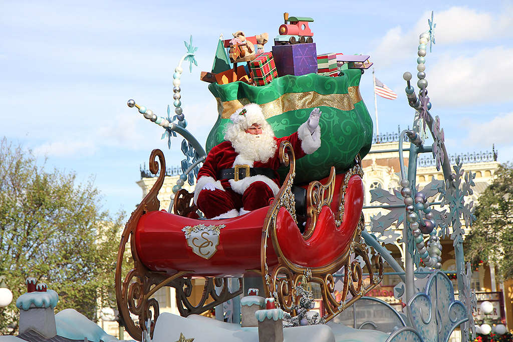 Mickeys Once Upon A Christmastime Parade 2009 Photo 61 Of 62