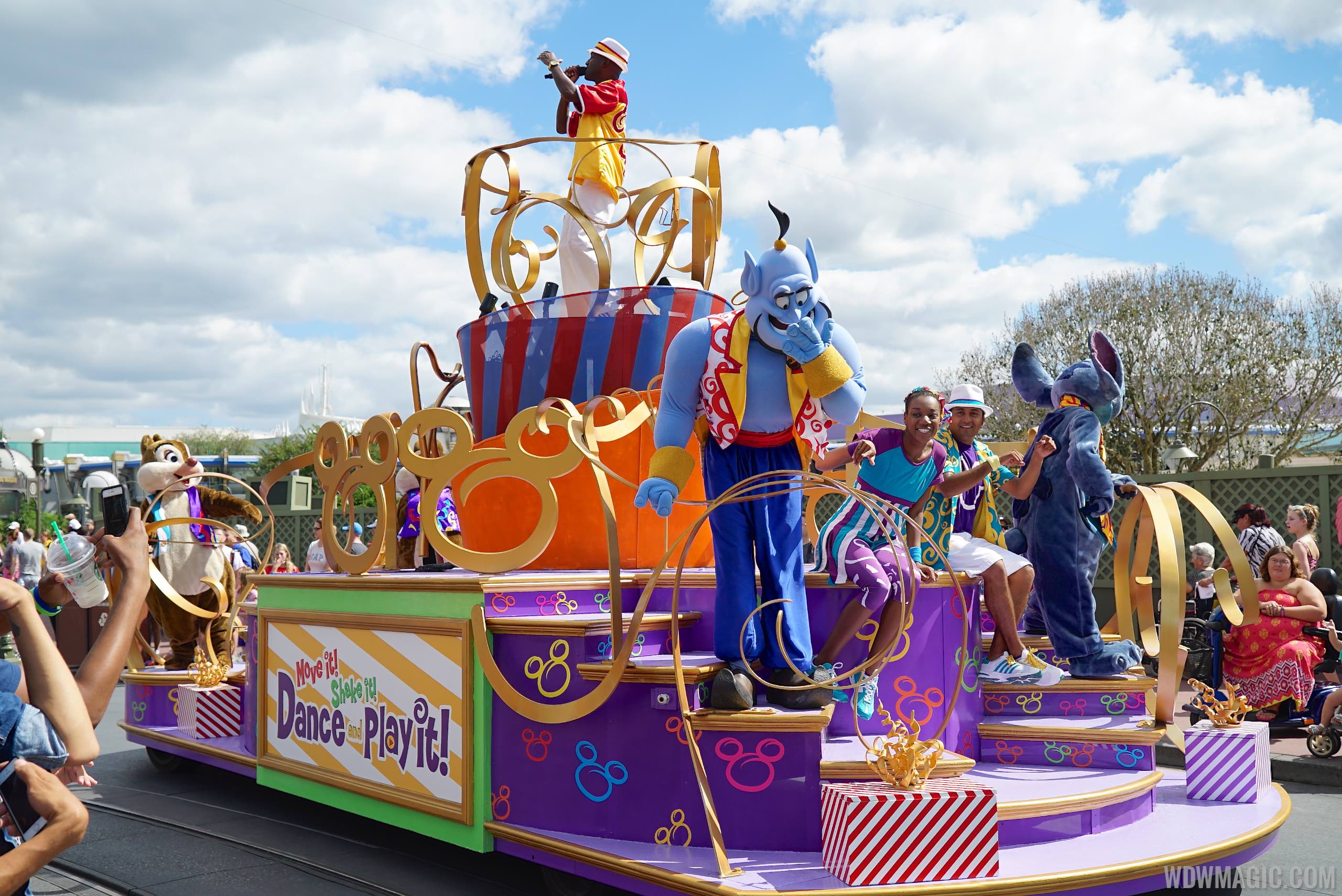 Move It! Shake It! Dance and Play It!' Street Party opening show ...