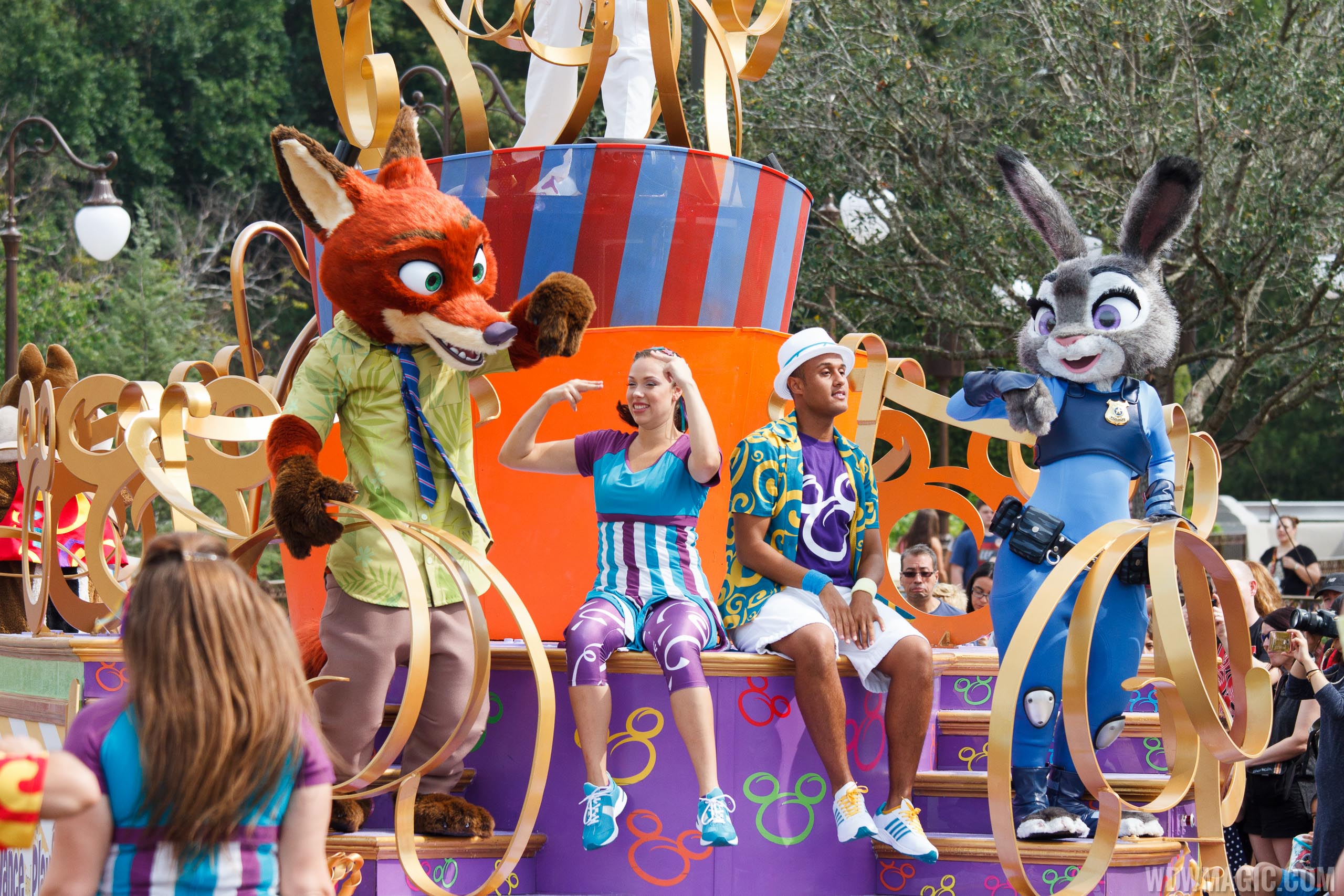 Zootopia joins the Move It! Shake It! Dance and Play It!' Street Party ...