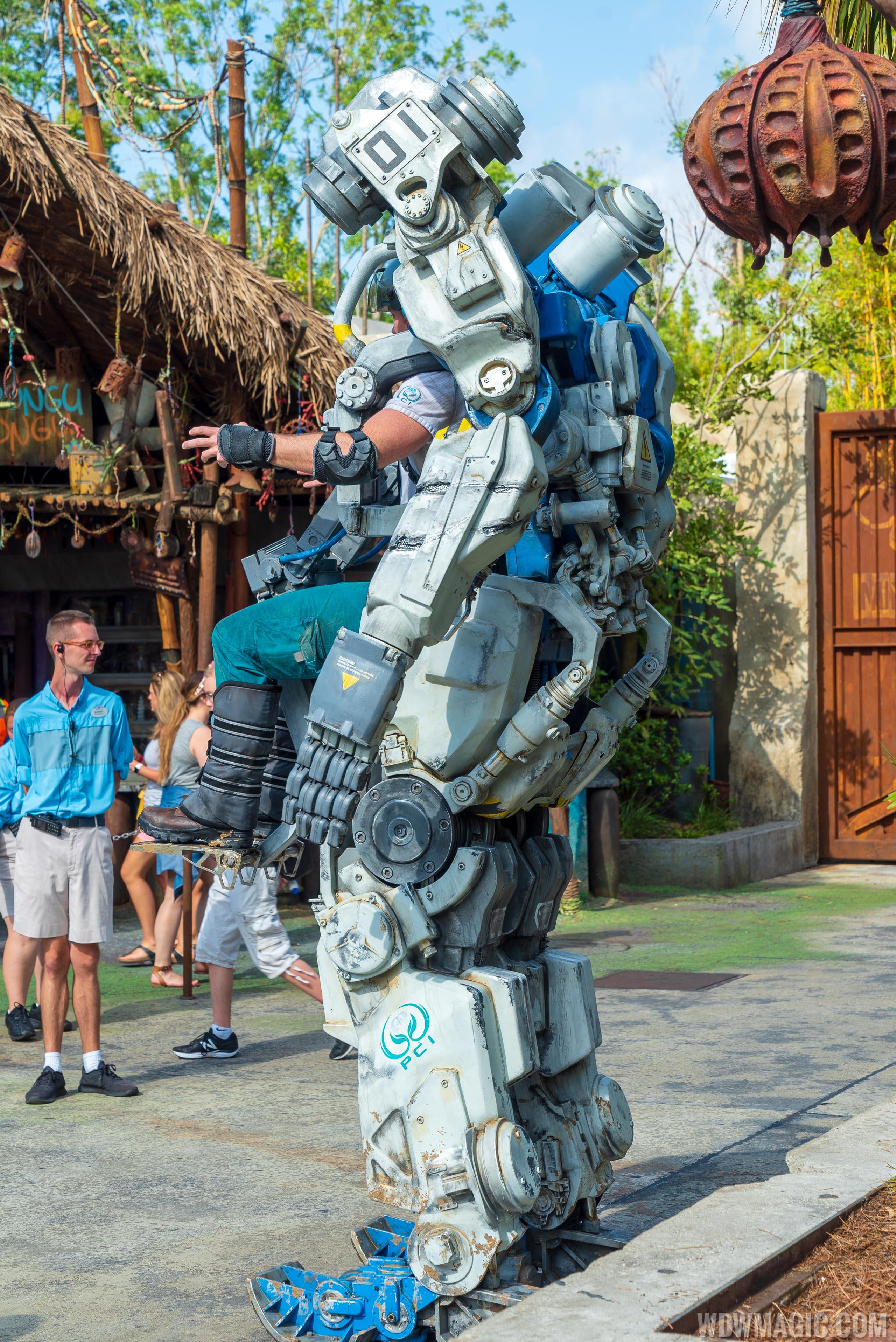 Pandora Utility Suit overview - Photo 6 of 10