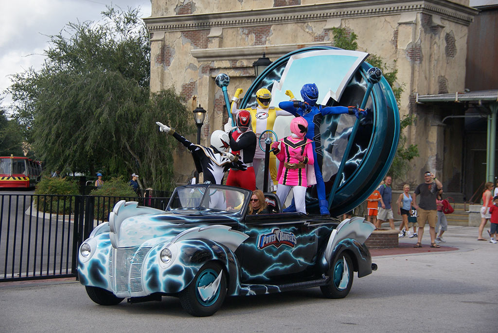 Meet and Greet Photos - Photo 3 of 14