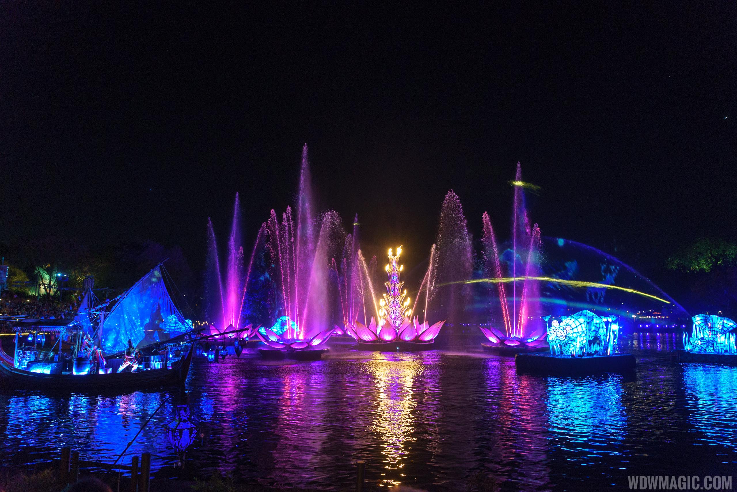 Rivers of Light show - Photo 20 of 21