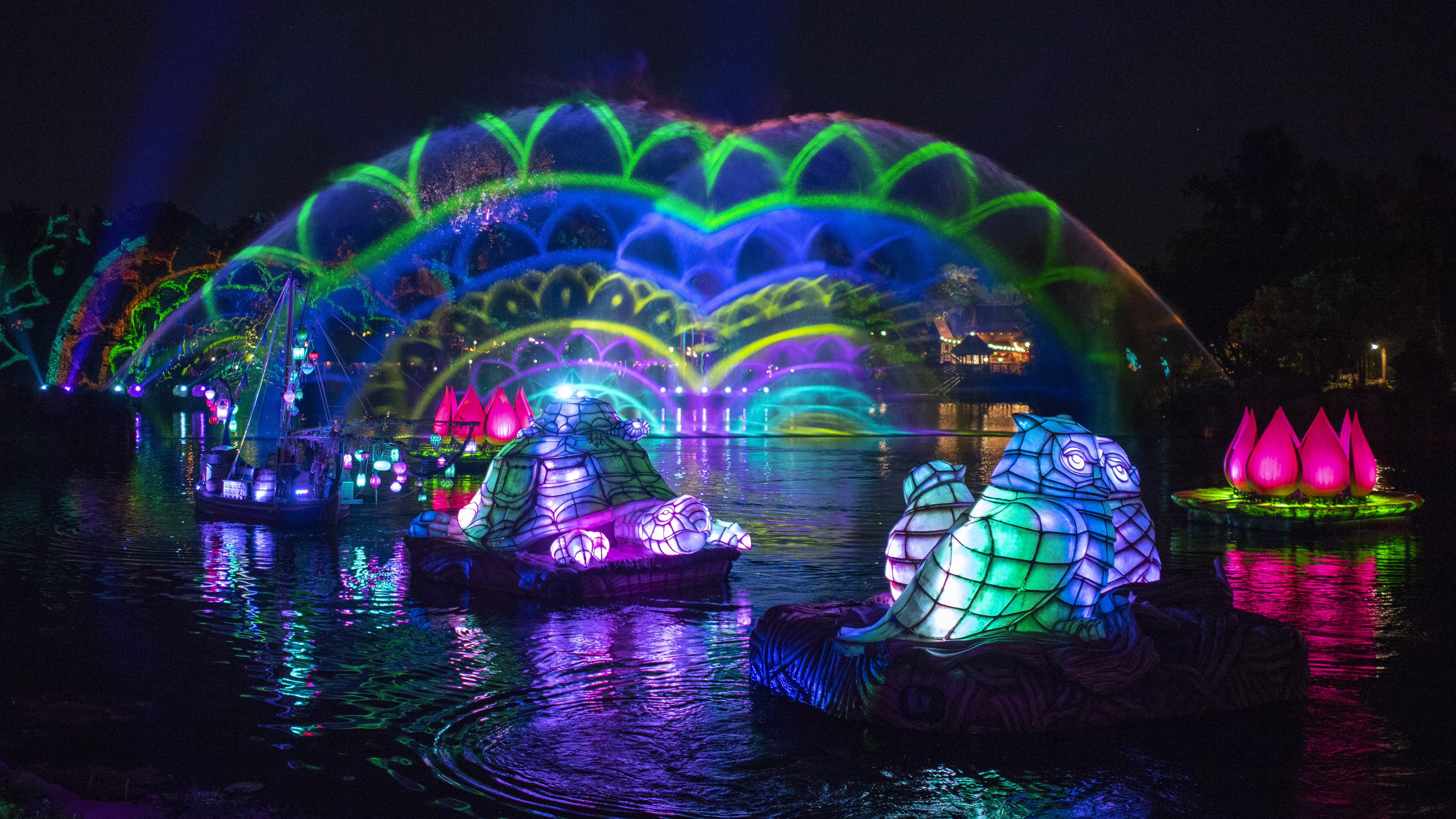 Rivers of Light We Are One show - Photo 3 of 5