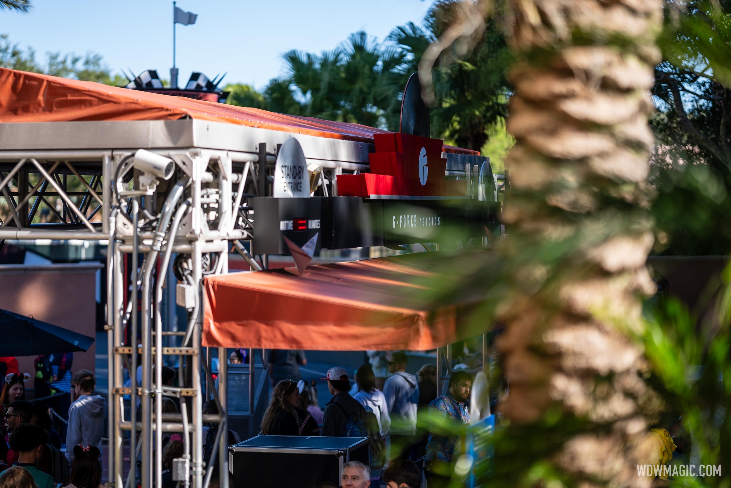Rock 'n' Roller Coaster overview - Photo 6 of 55