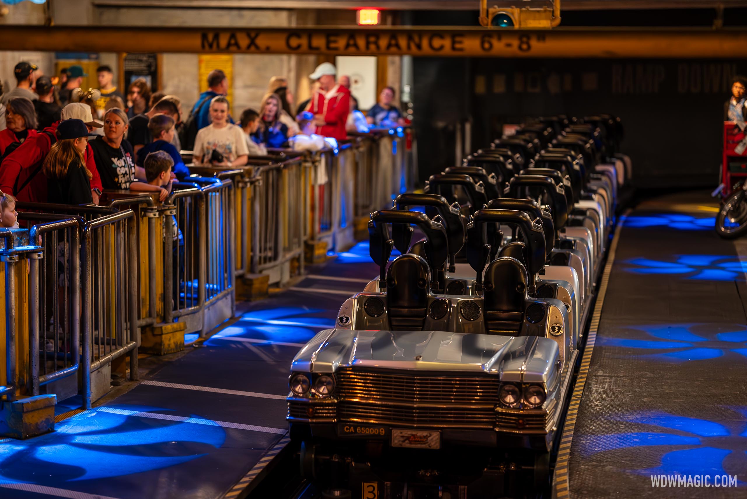 Rock 'n' Roller Coaster overview - Photo 30 of 35