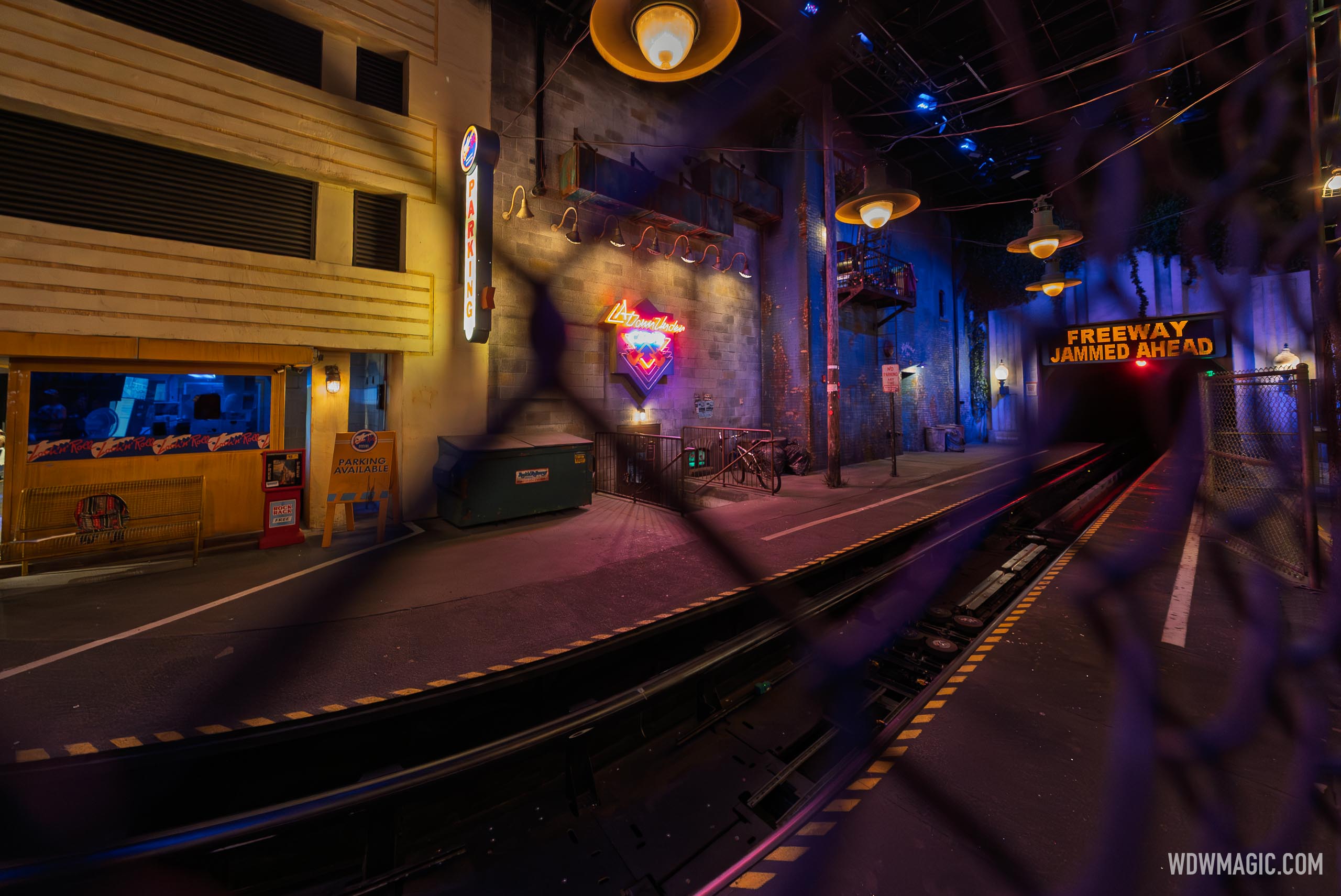 Rock 'n' Roller Coaster overview - Photo 33 of 55