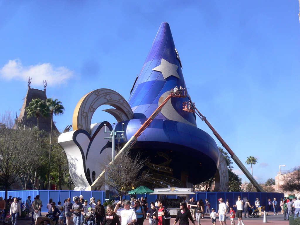 Sorcerer Mickey Hat repainting underway