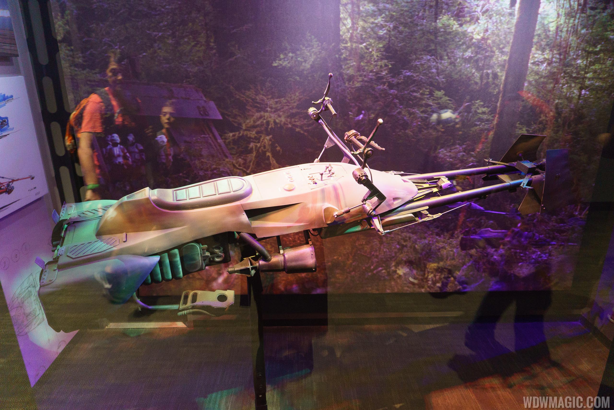 Star Wars Launch Bay opening day - Photo 7 of 40