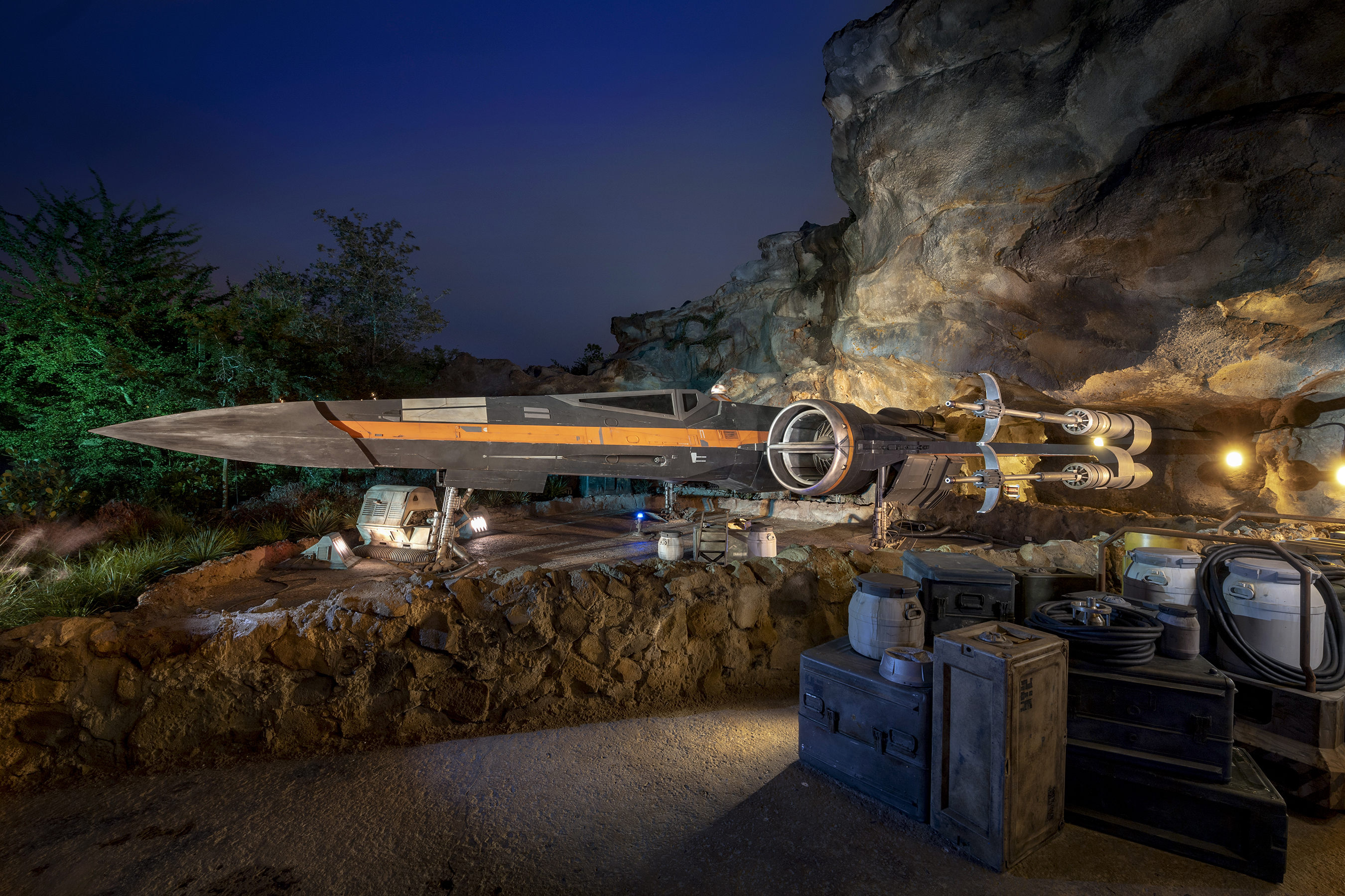 Inside the queue and ride of Star Wars Rise of the Resistance - Photo 1 ...