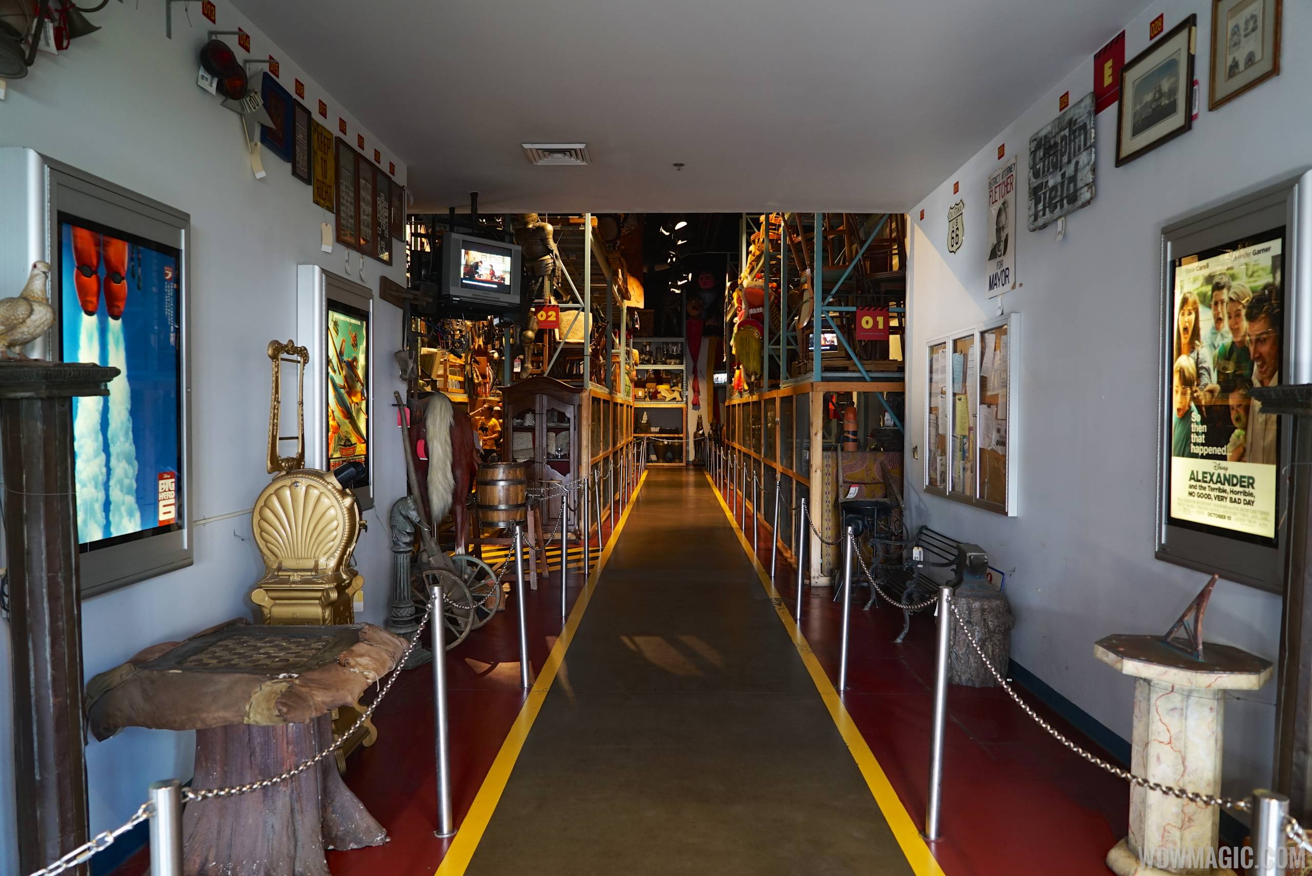 Studio Backlot Tour complete walkthrough - Photo 33 of 134