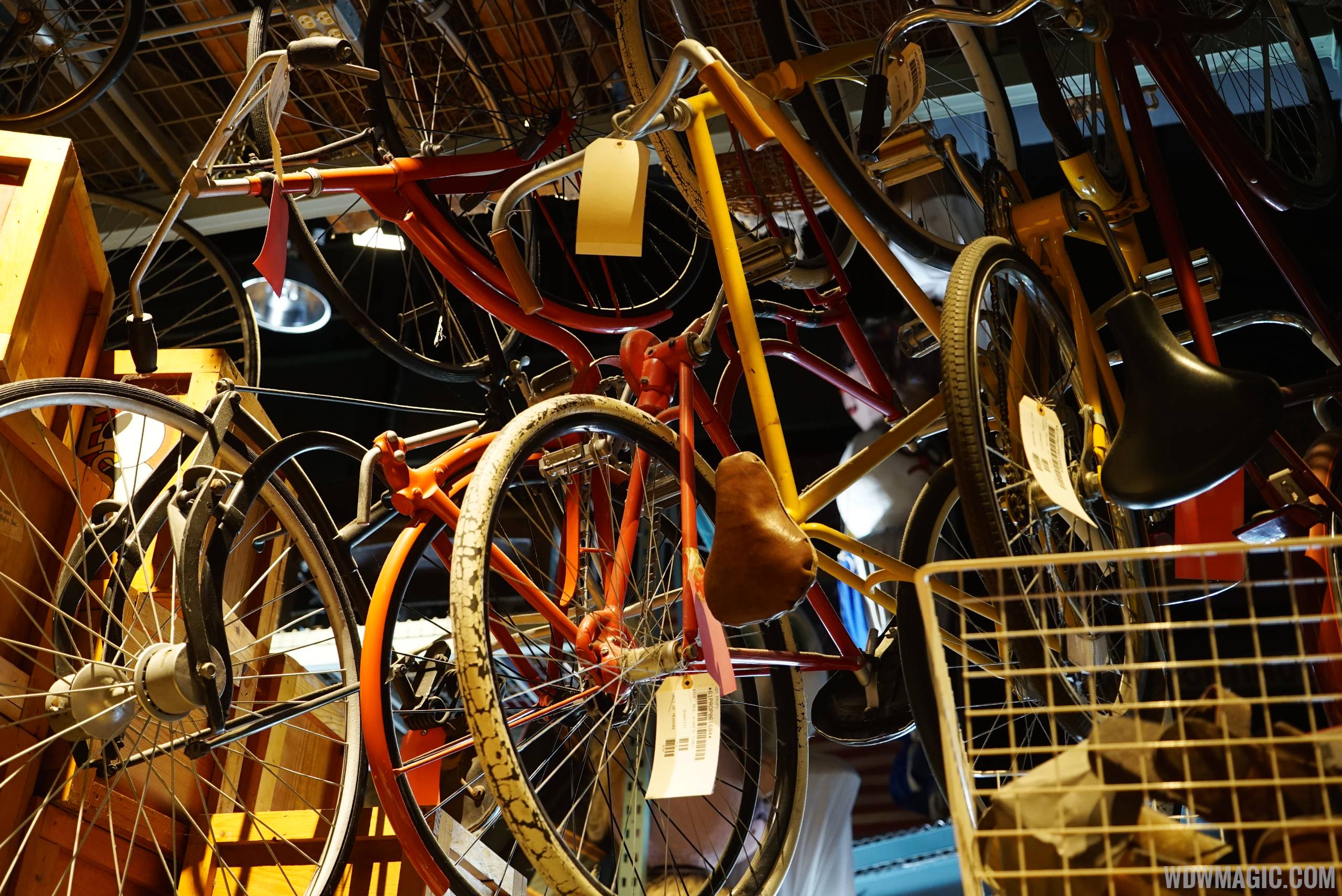 Studio Backlot Tour complete walkthrough - Photo 44 of 134