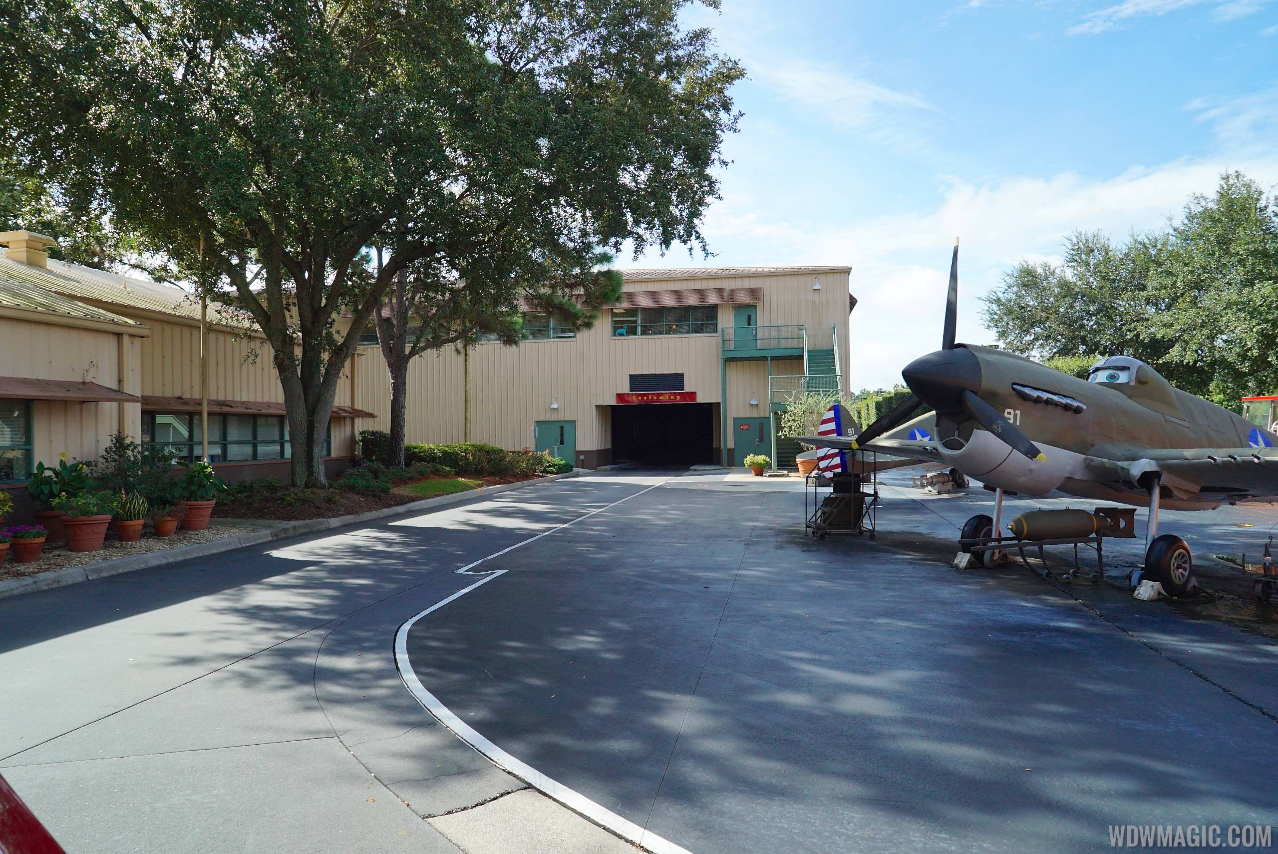 Studio Backlot Tour complete walkthrough - Photo 67 of 134