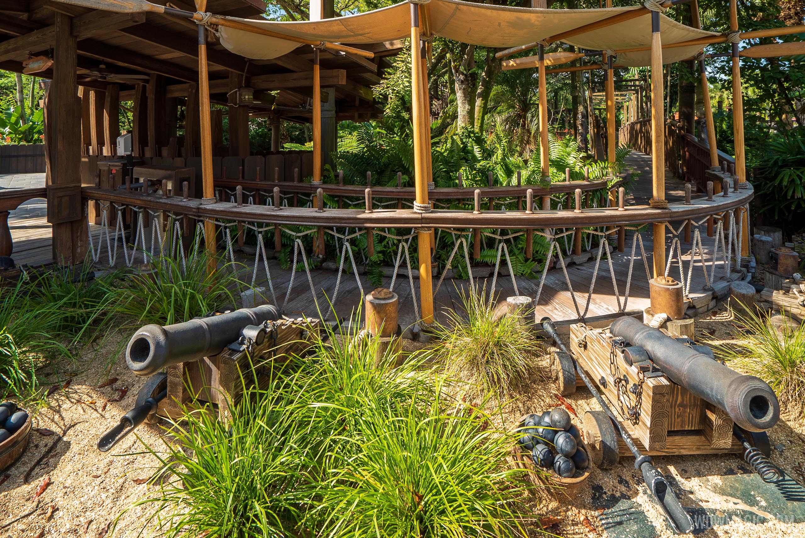 Swiss Family Treehouse overview - Photo 6 of 7