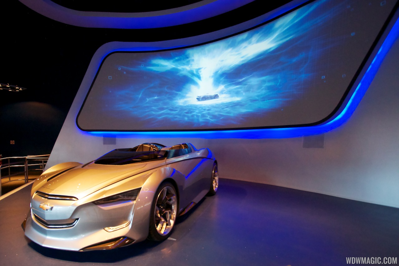 VIDEO - Complete walk-through of the new Test Track queue, pre-show ...