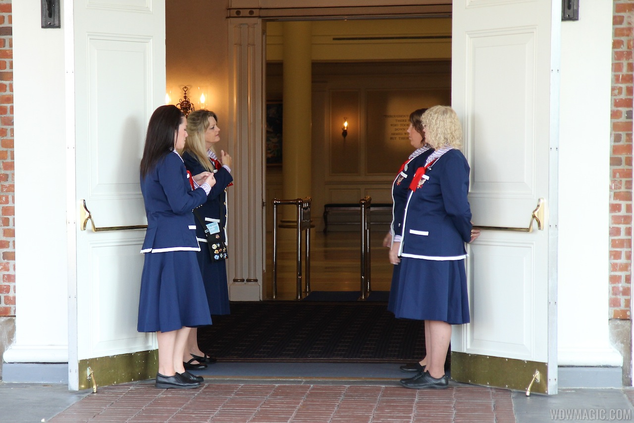 New American Adventure costumes - Photo 1 of 4