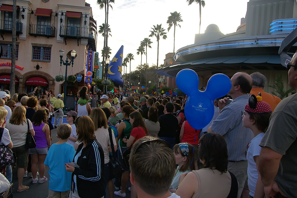 American Idol Experience Premiere Party motorcade photos - Photo 14 of 19
