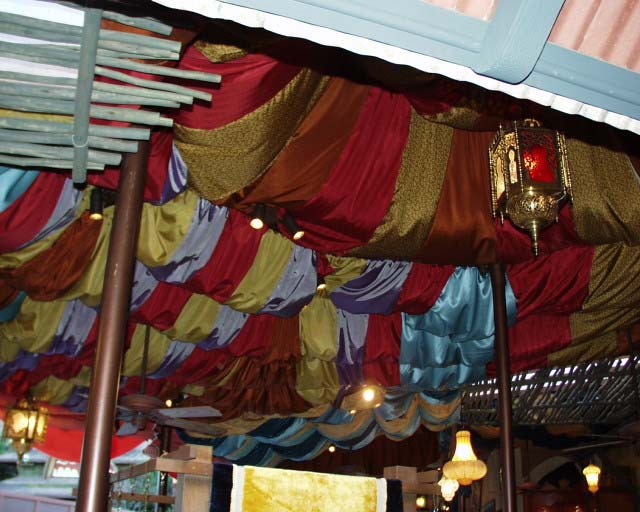 Aladdin construction - Photo 7 of 22