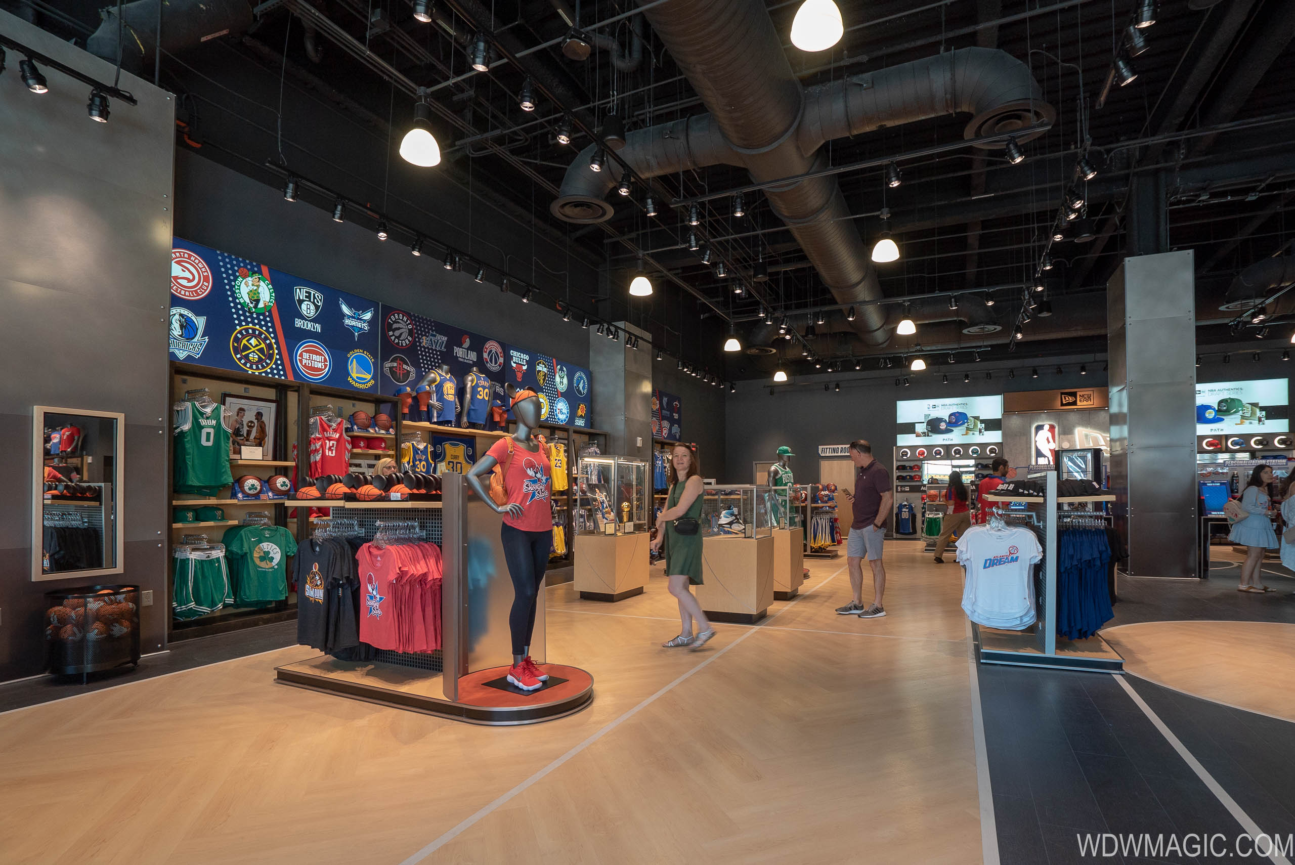 NBA Experience Store overview - Photo 6 of 15