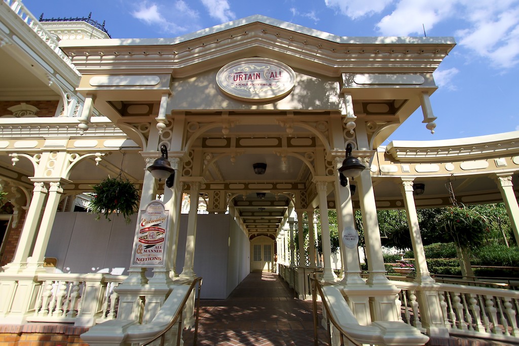 Town Square Theater construction - Photo 7 of 9