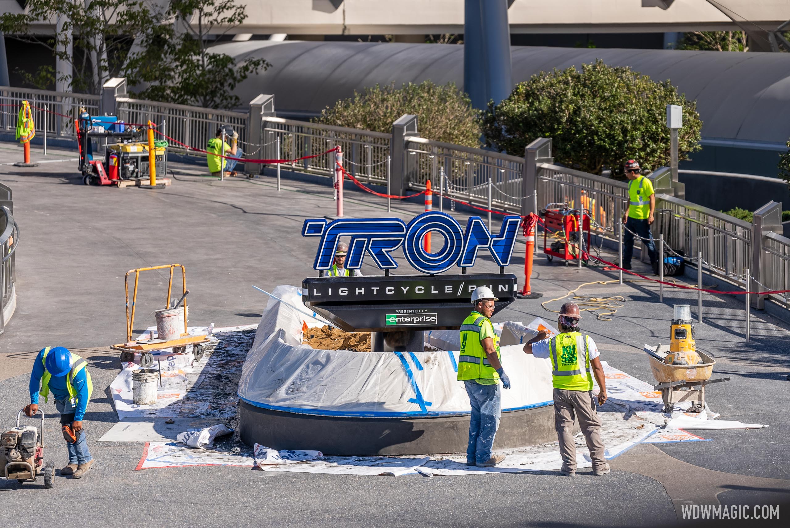 Tron Lightcycle Run marquee sign construction - January 31 2023 - Photo ...