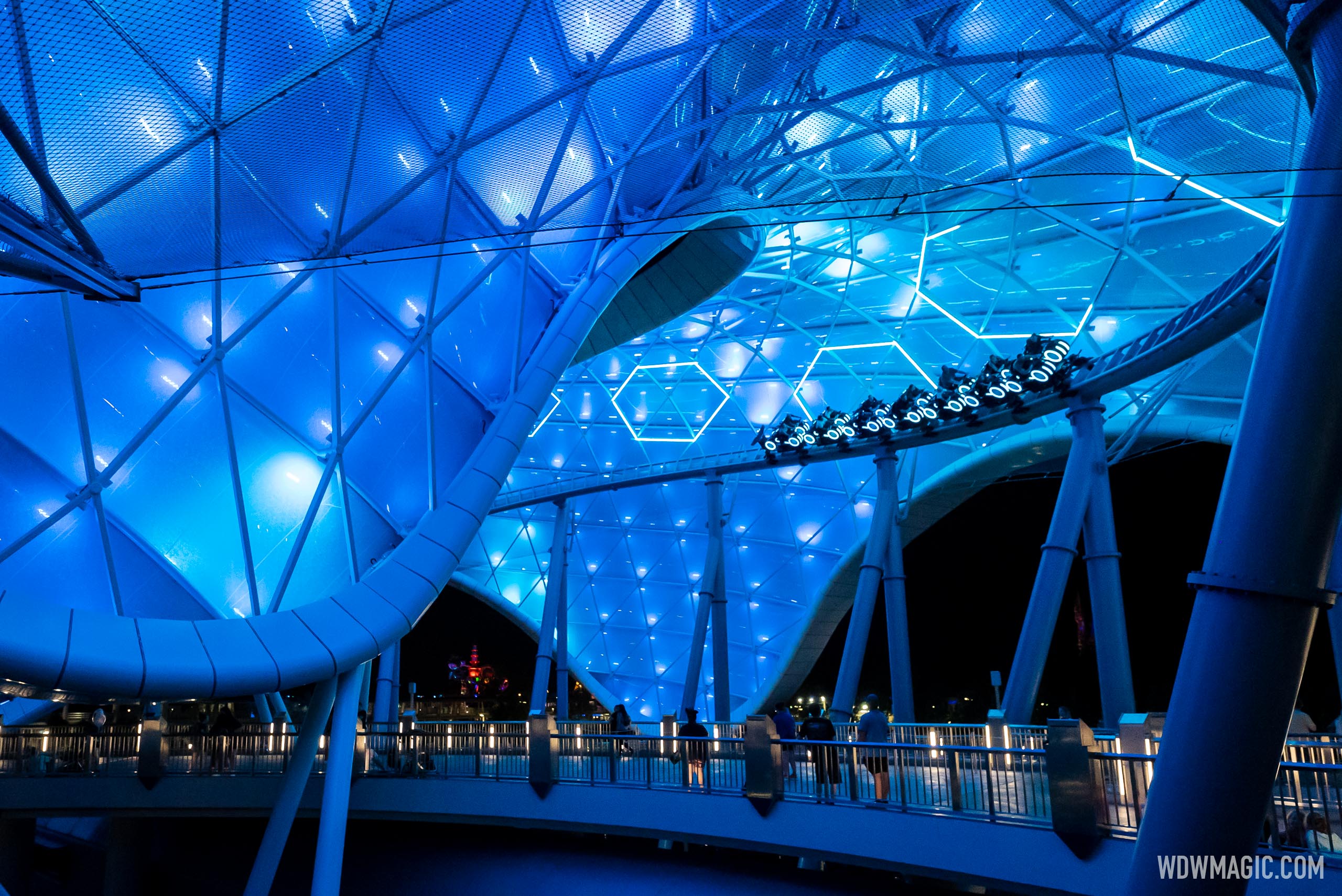 TRON Lightcycle Run overview - Photo 34 of 39