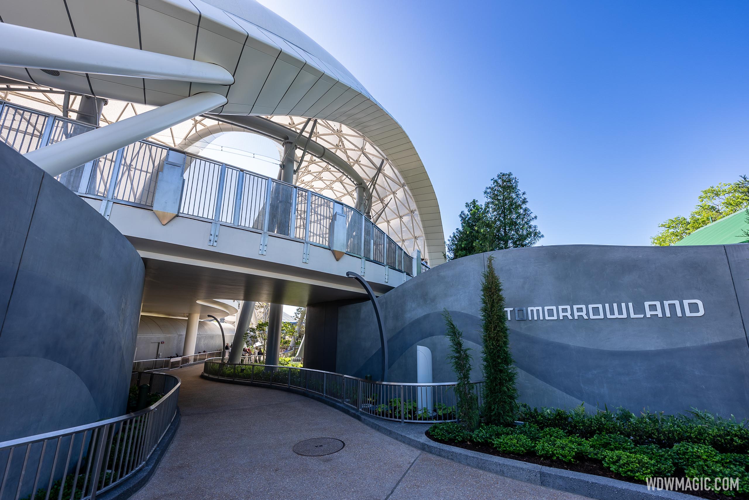 TRON Lightcycle Run daytime - Photo 15 of 15