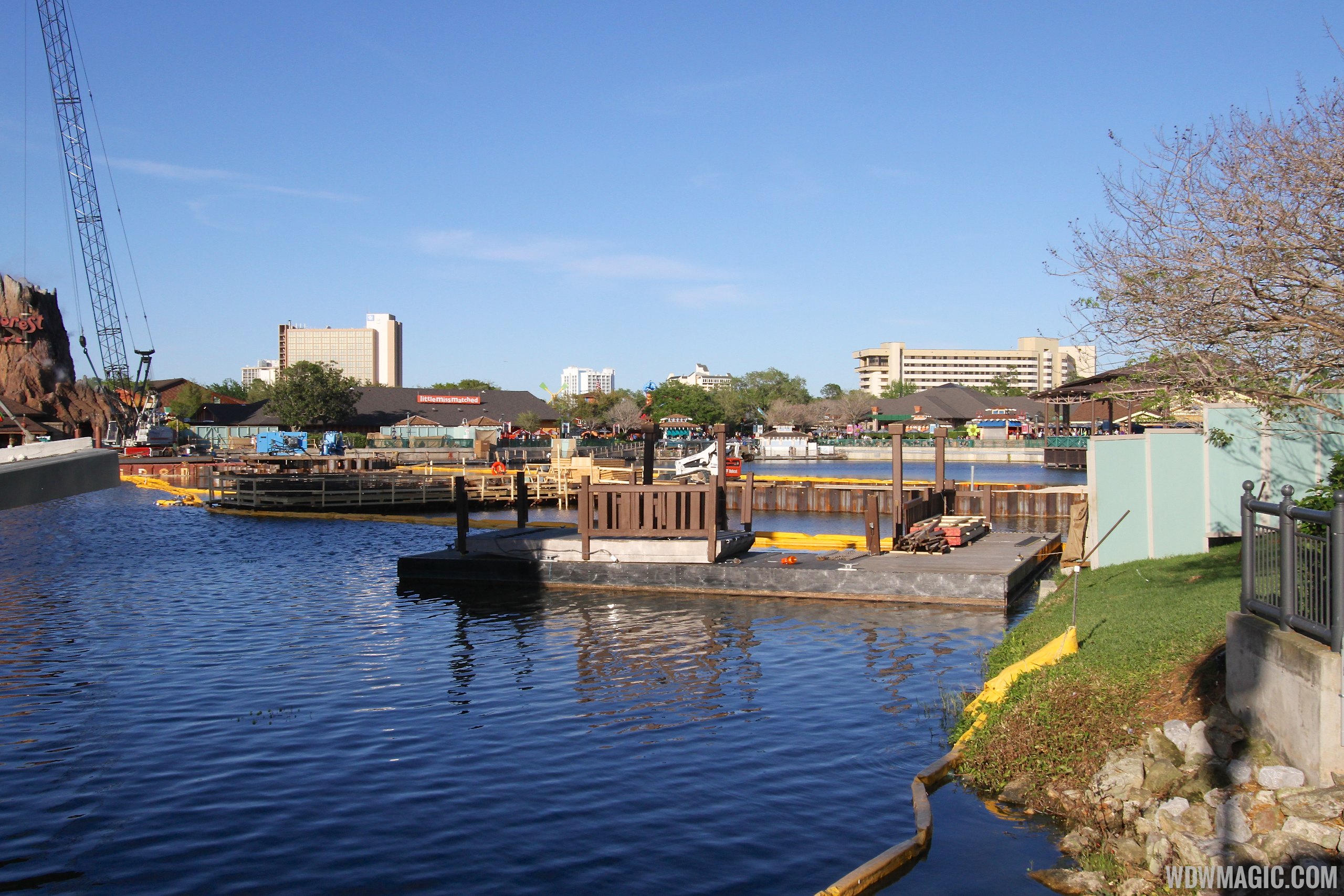 PHOTOS - Marketplace causeway bridge construction at Downtown Disney