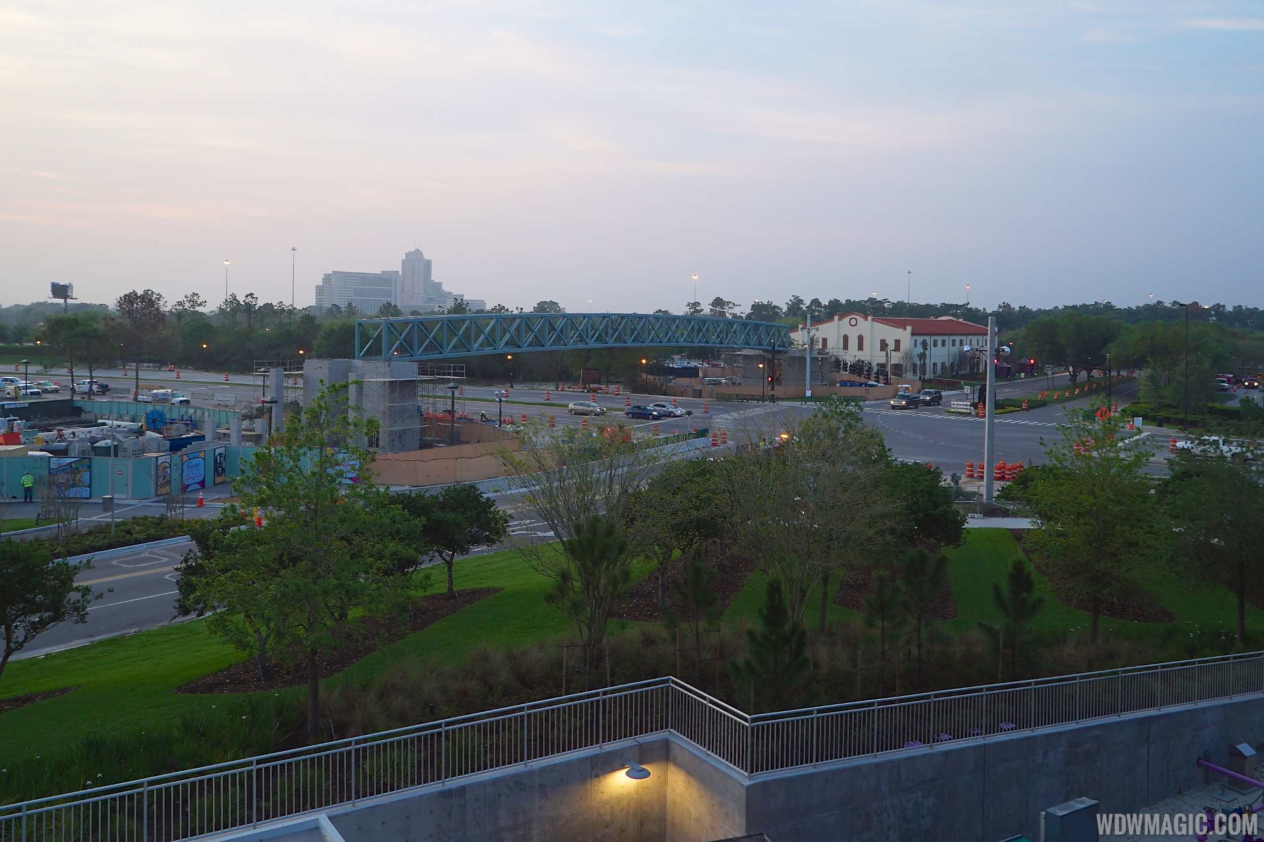 PHOTOS - New Disney Springs pedestrian bridge now in position over ...