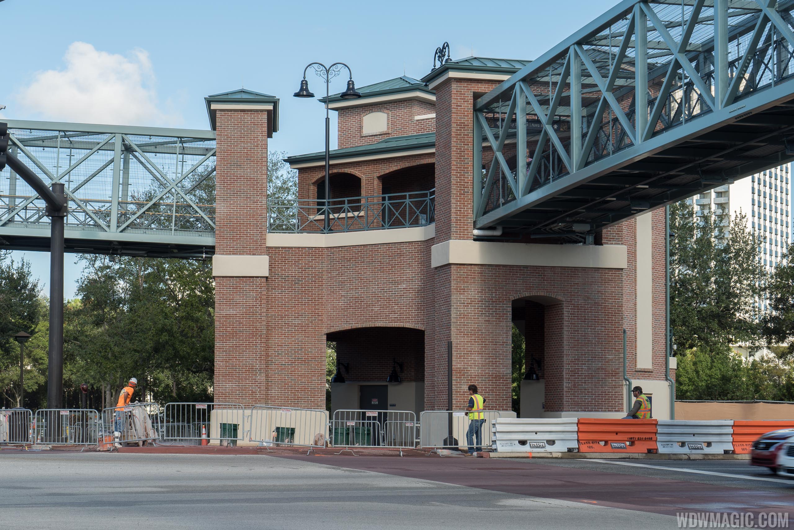 Second Disney Springs Buena Vista Drive pedestrian bridge completed ...