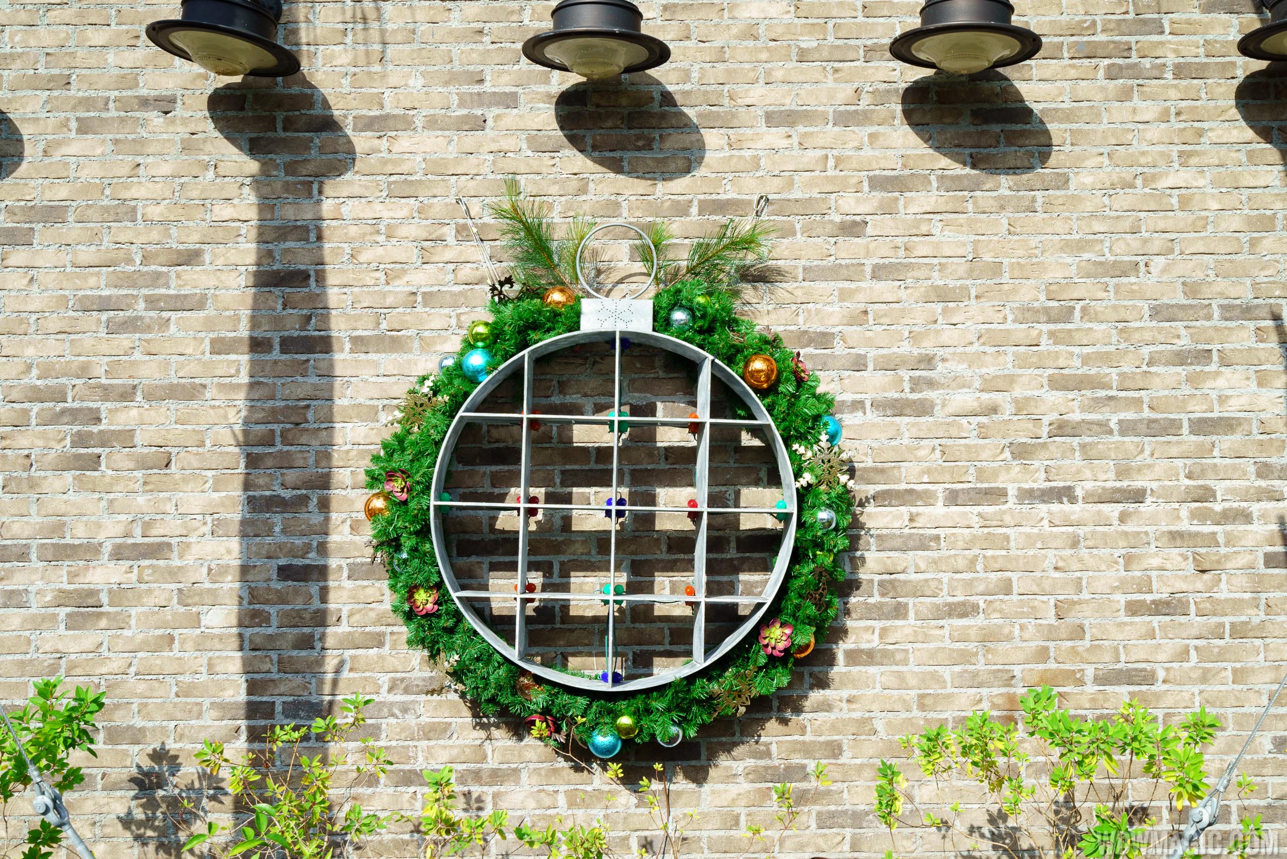 Disney Springs holiday decor 2017 - Photo 17 of 28