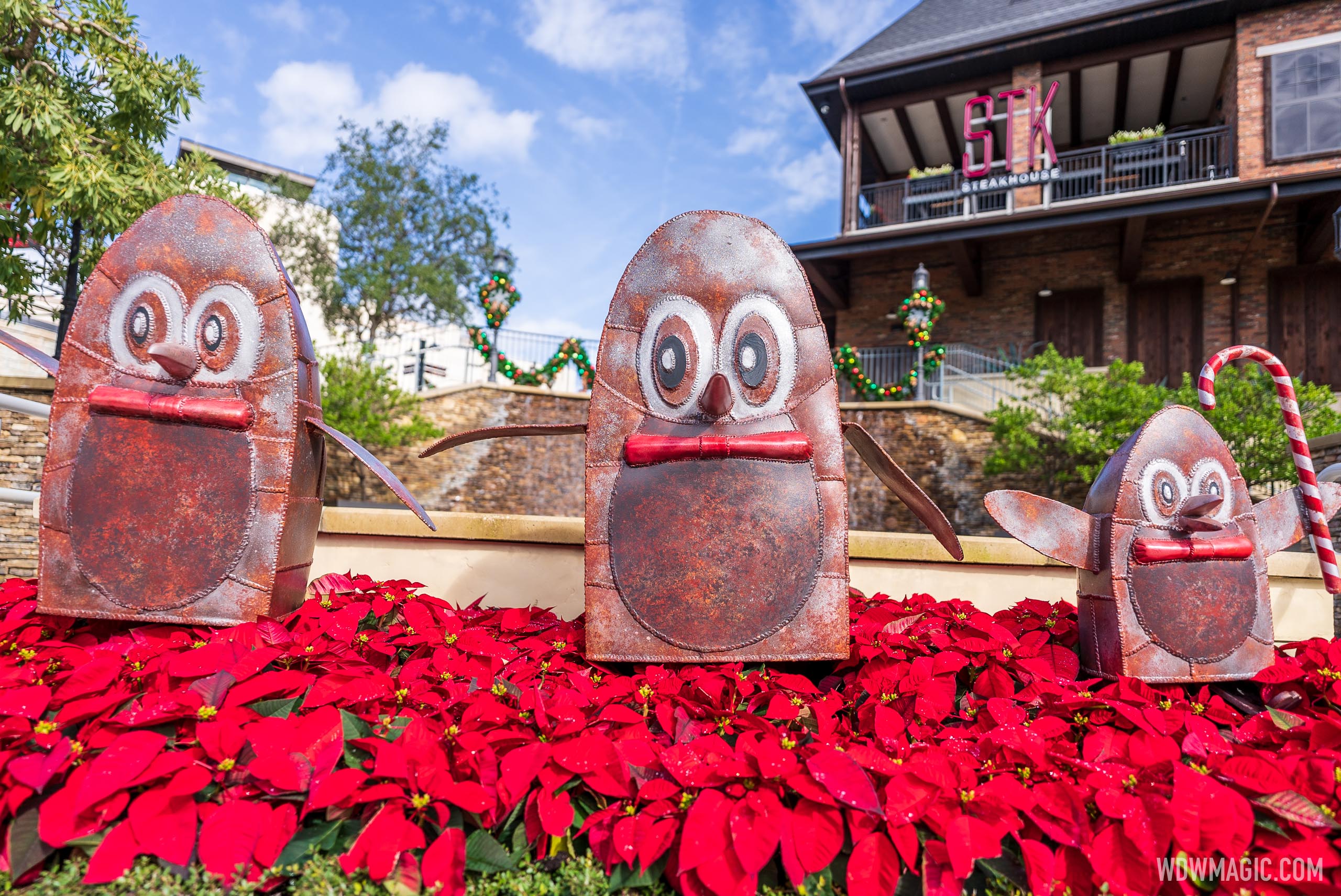 Disney Springs Christmas holiday decor 2021 - Photo 39 of 53