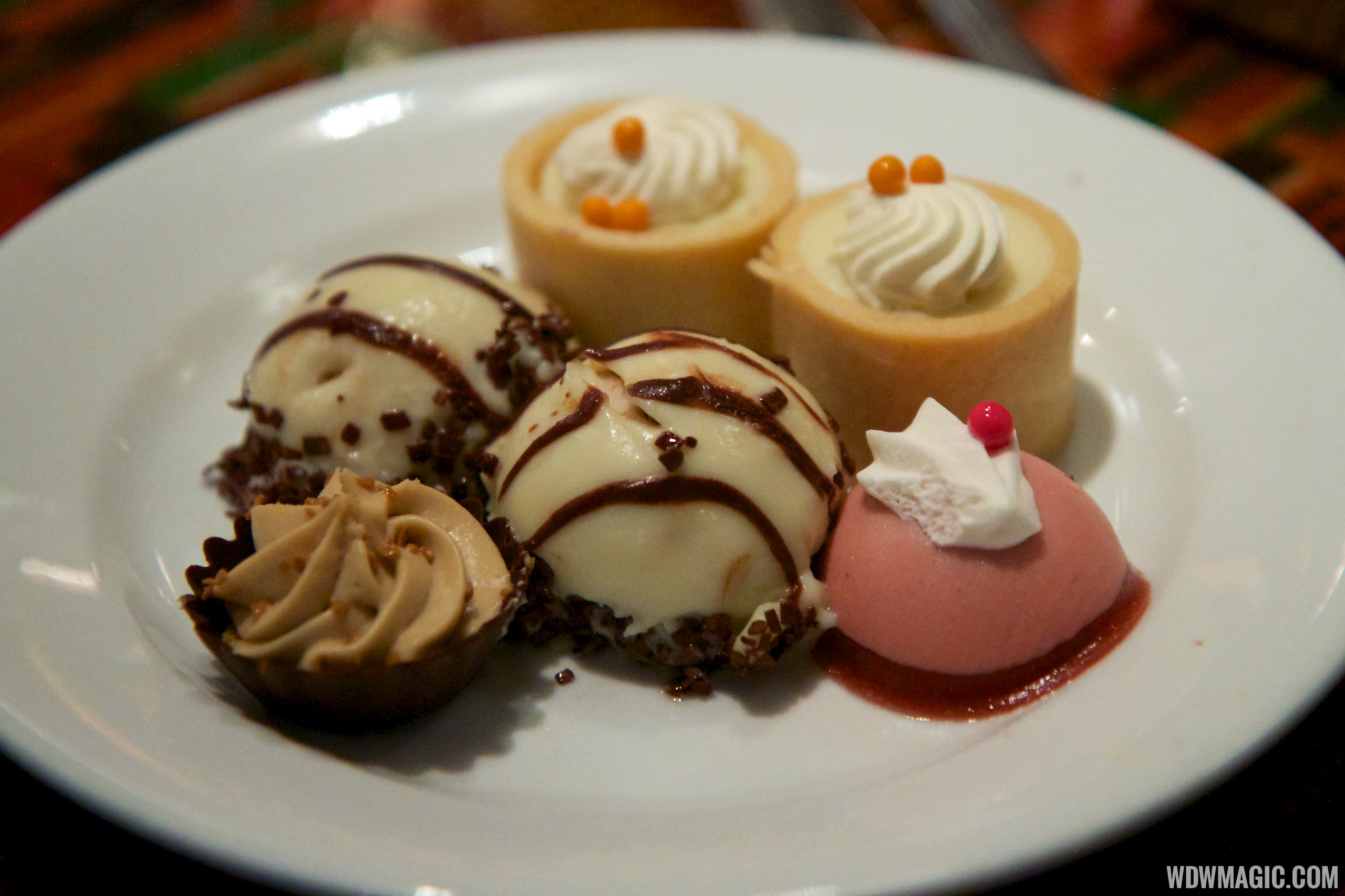 Boma Dinner Photo 36 Of 37