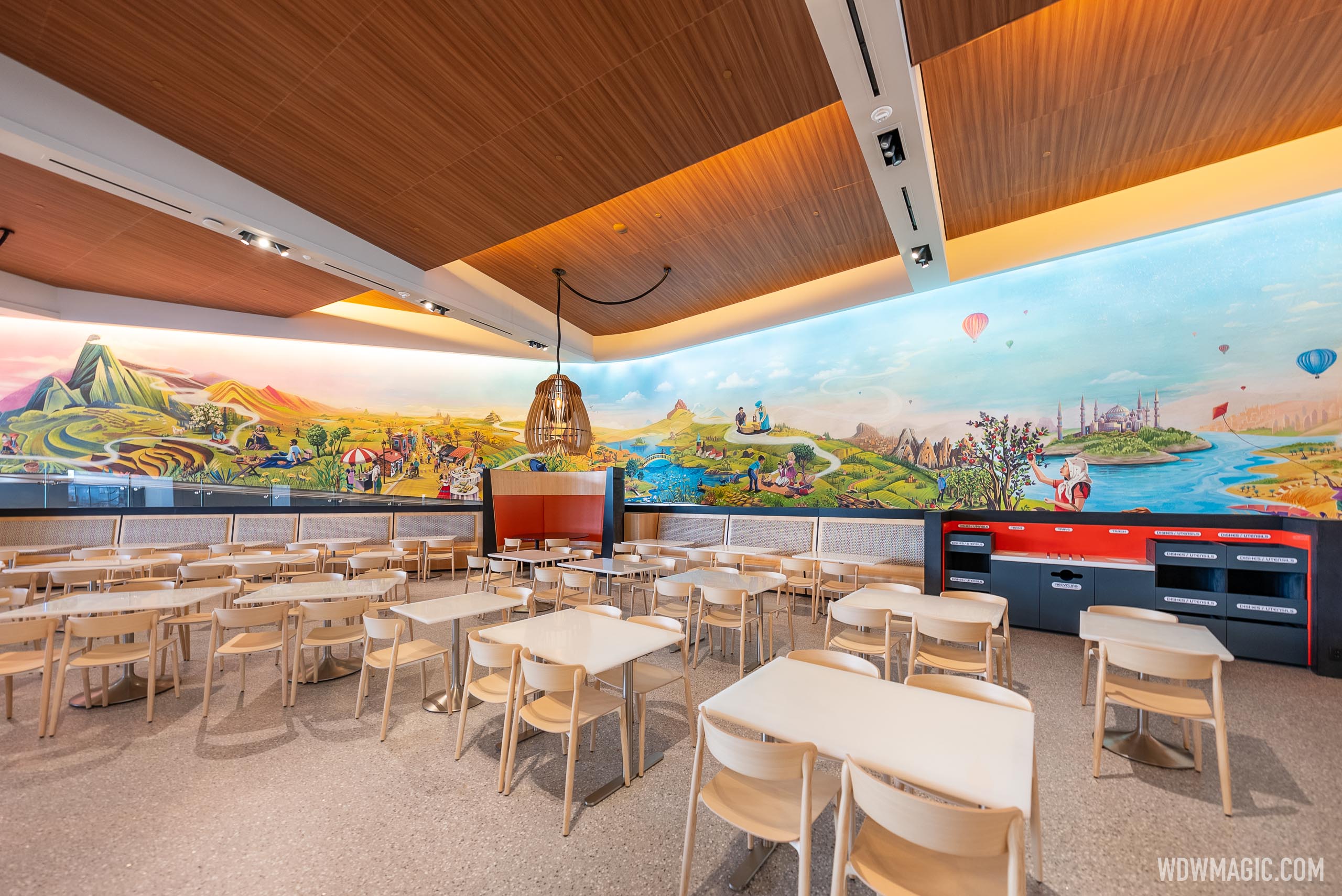 Inside Connections Eatery restaurant - Photo 14 of 23