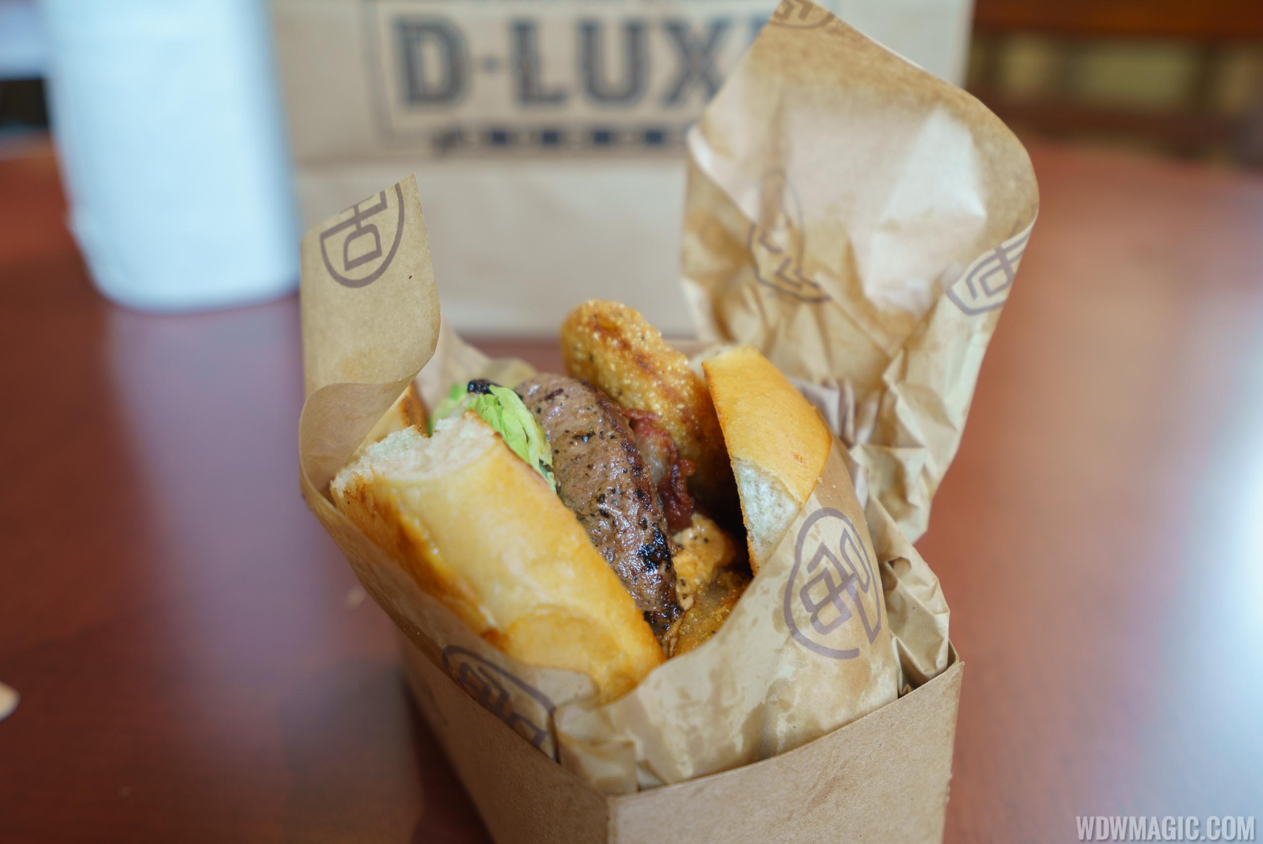 D-Luxe Burger overview - Photo 22 of 31