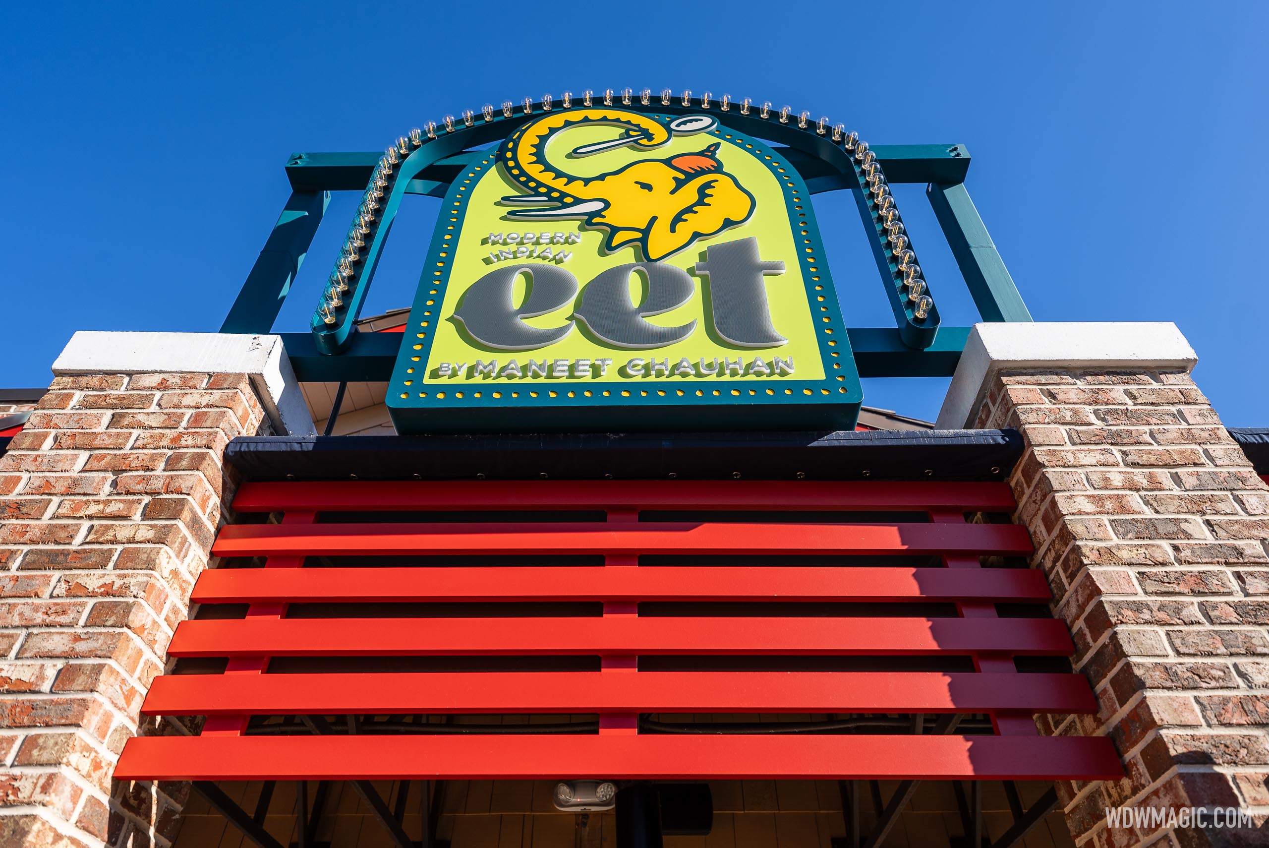 'eet' exterior - Photo 4 of 6