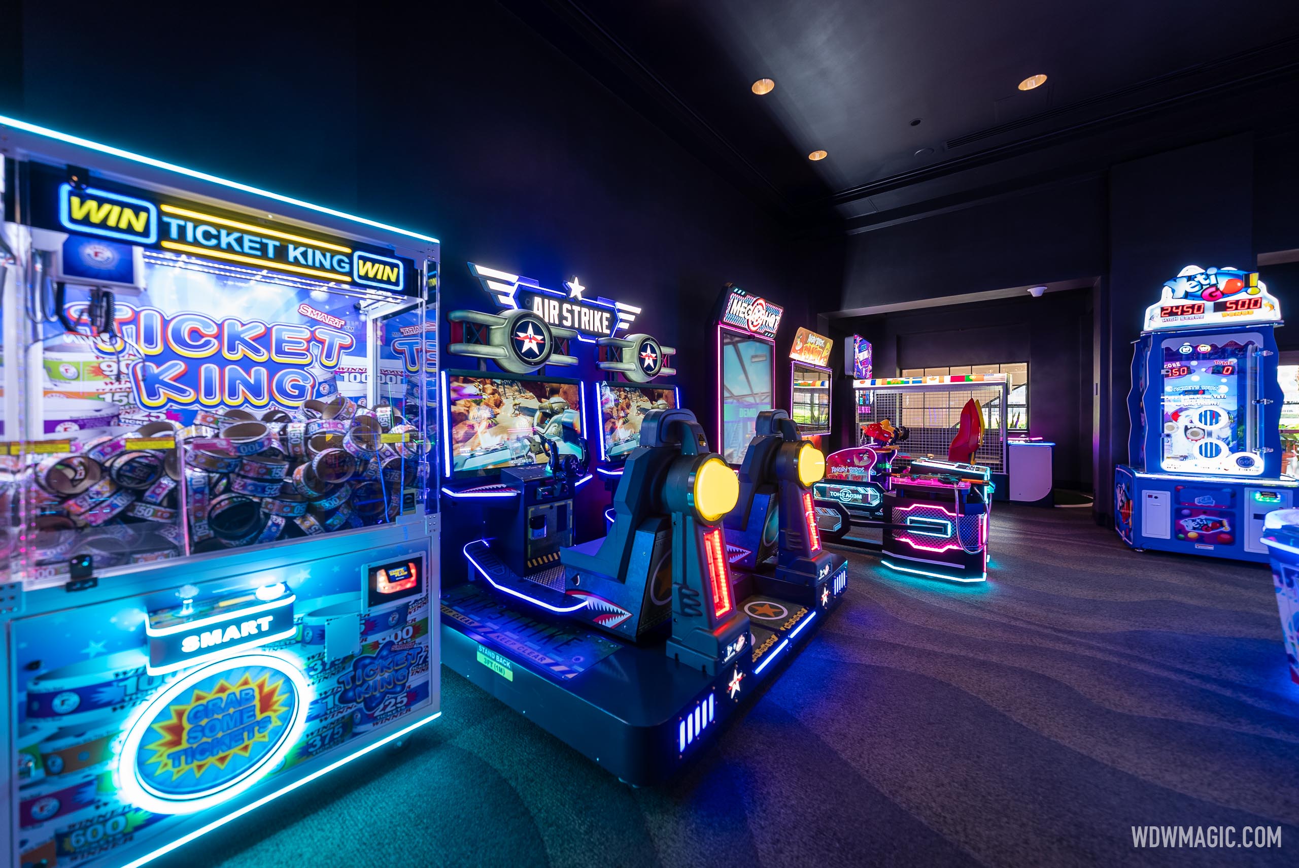 Lagoon Games, Lanes, and Eats overview - Photo 8 of 12