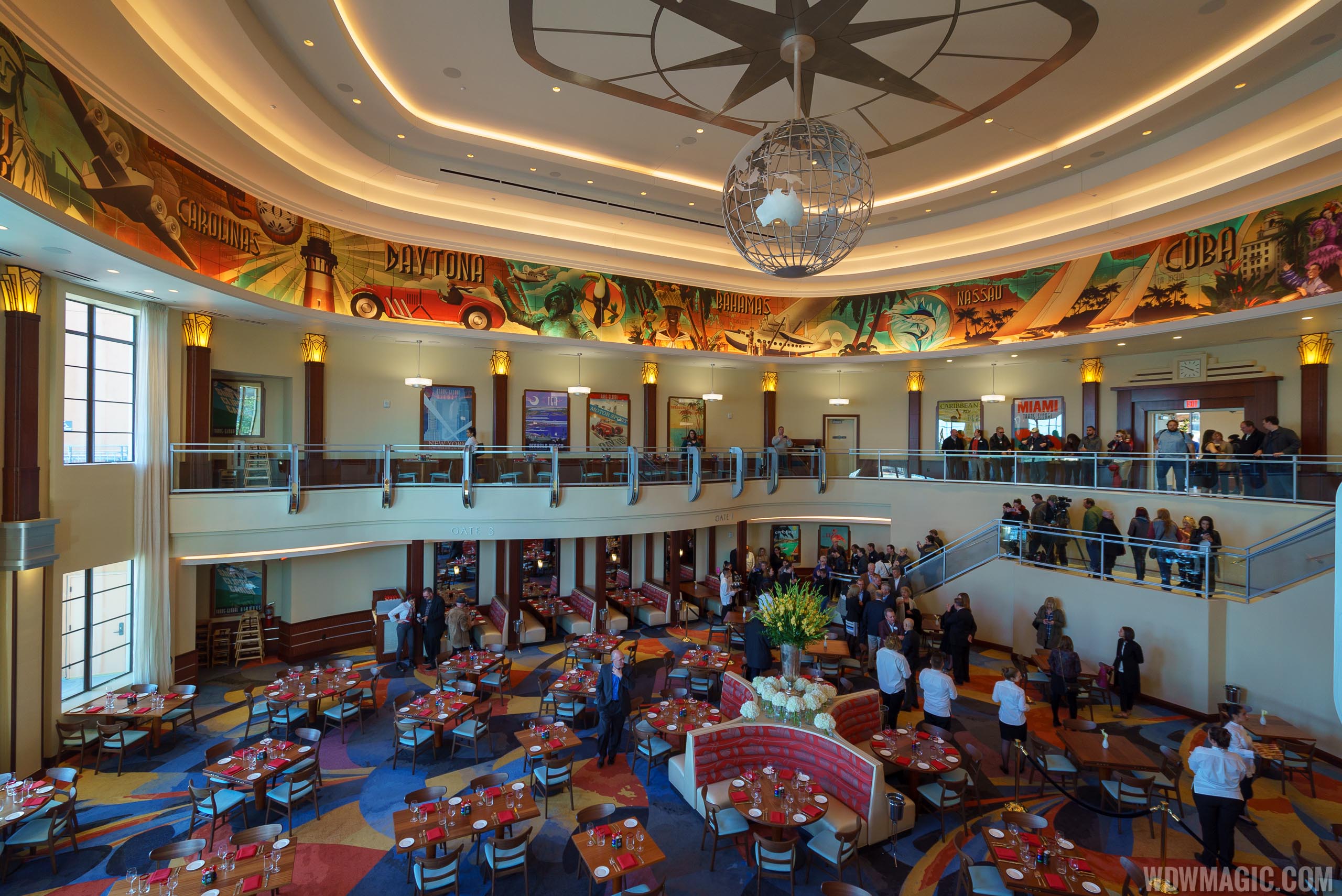 PHOTOS - Inside the brand new Maria and Enzo's restaurant at Disney ...