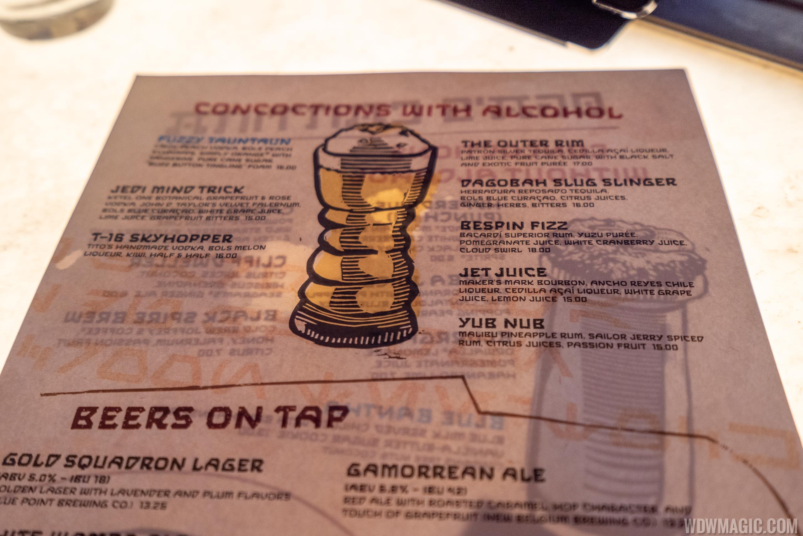 REVIEW - Oga's Cantina in Star Wars Galaxy's Edge at Disney's Hollywood ...
