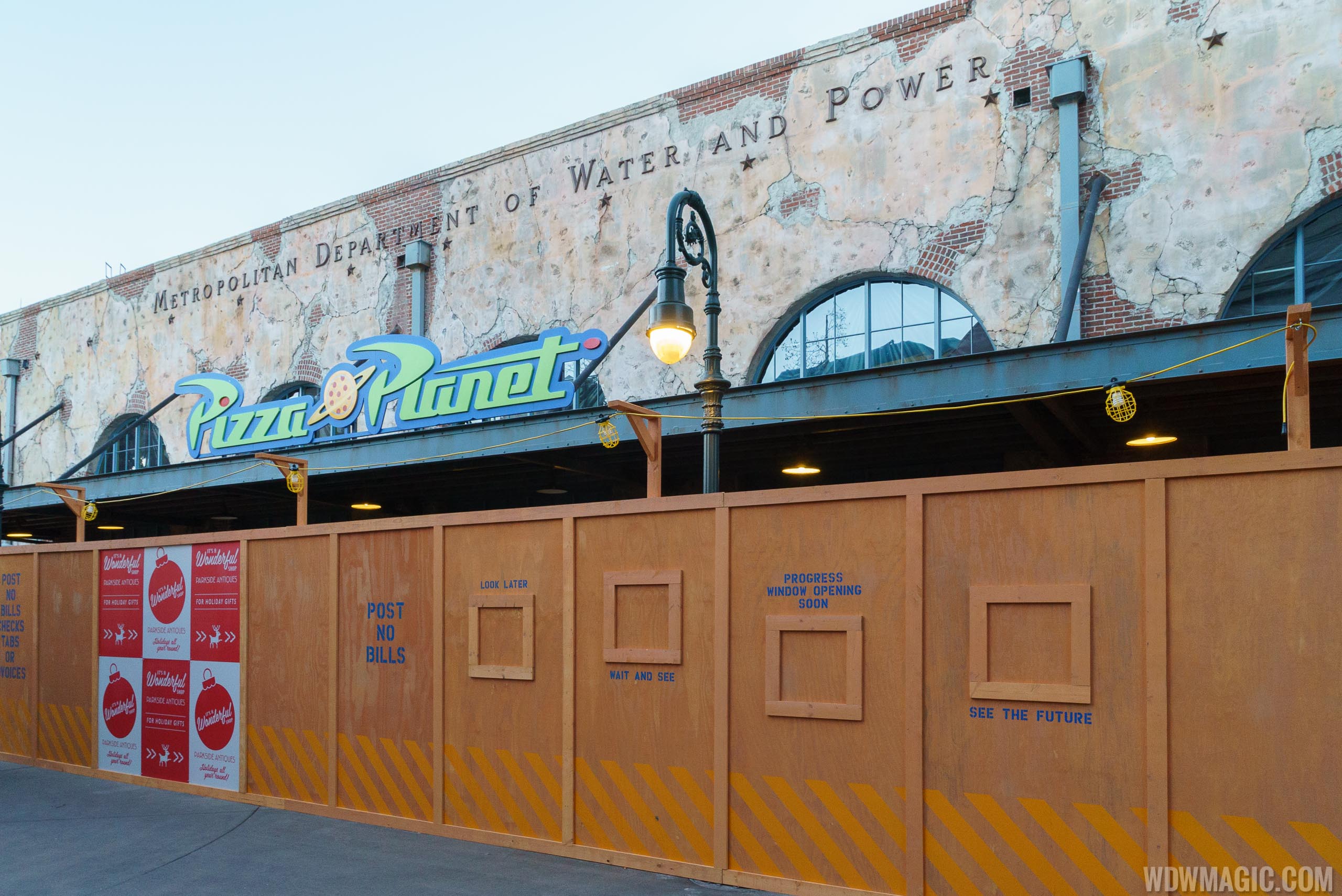 Pizza Planet refurbishment - Photo 6 of 7