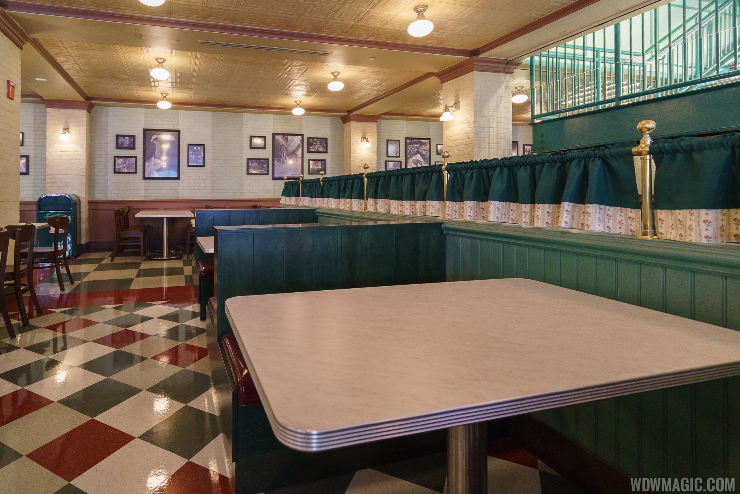 Inside PizzaRizzo - Photo 20 of 23