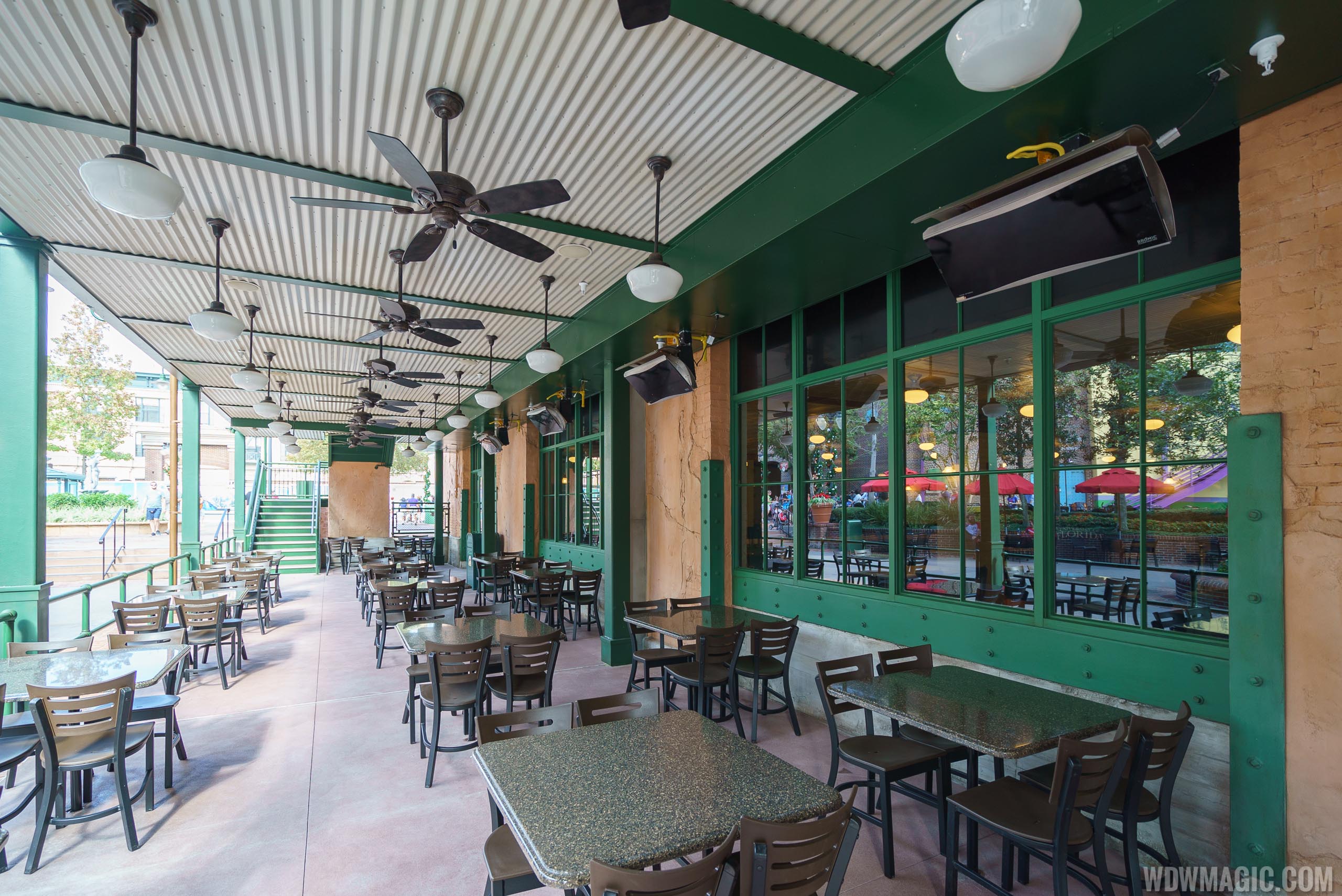 Inside PizzaRizzo - Photo 21 of 23