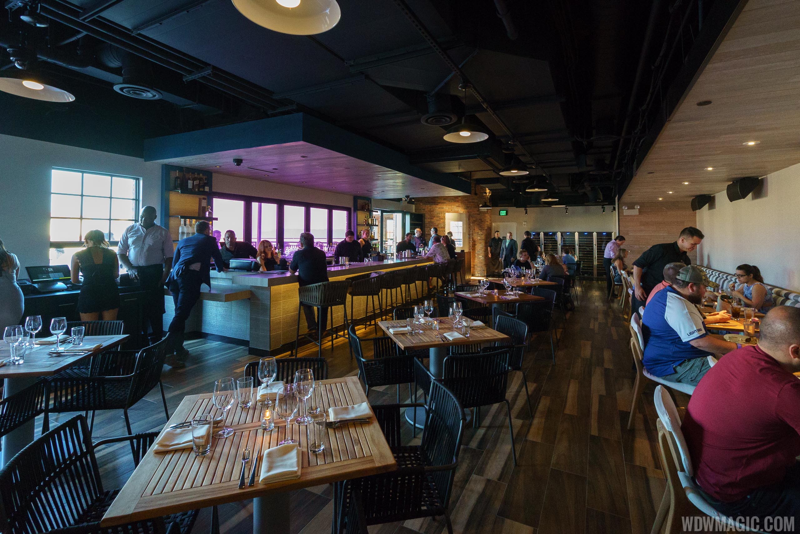 REVIEW - STK Orlando at Disney Springs