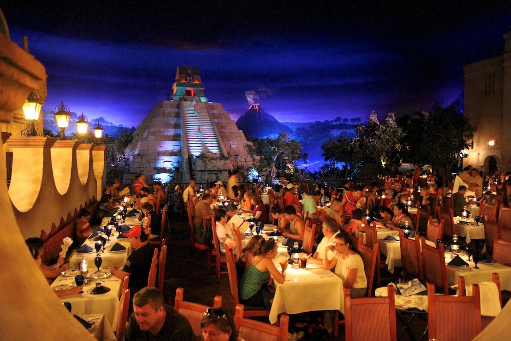 New look San Angel dining room - Photo 2 of 4