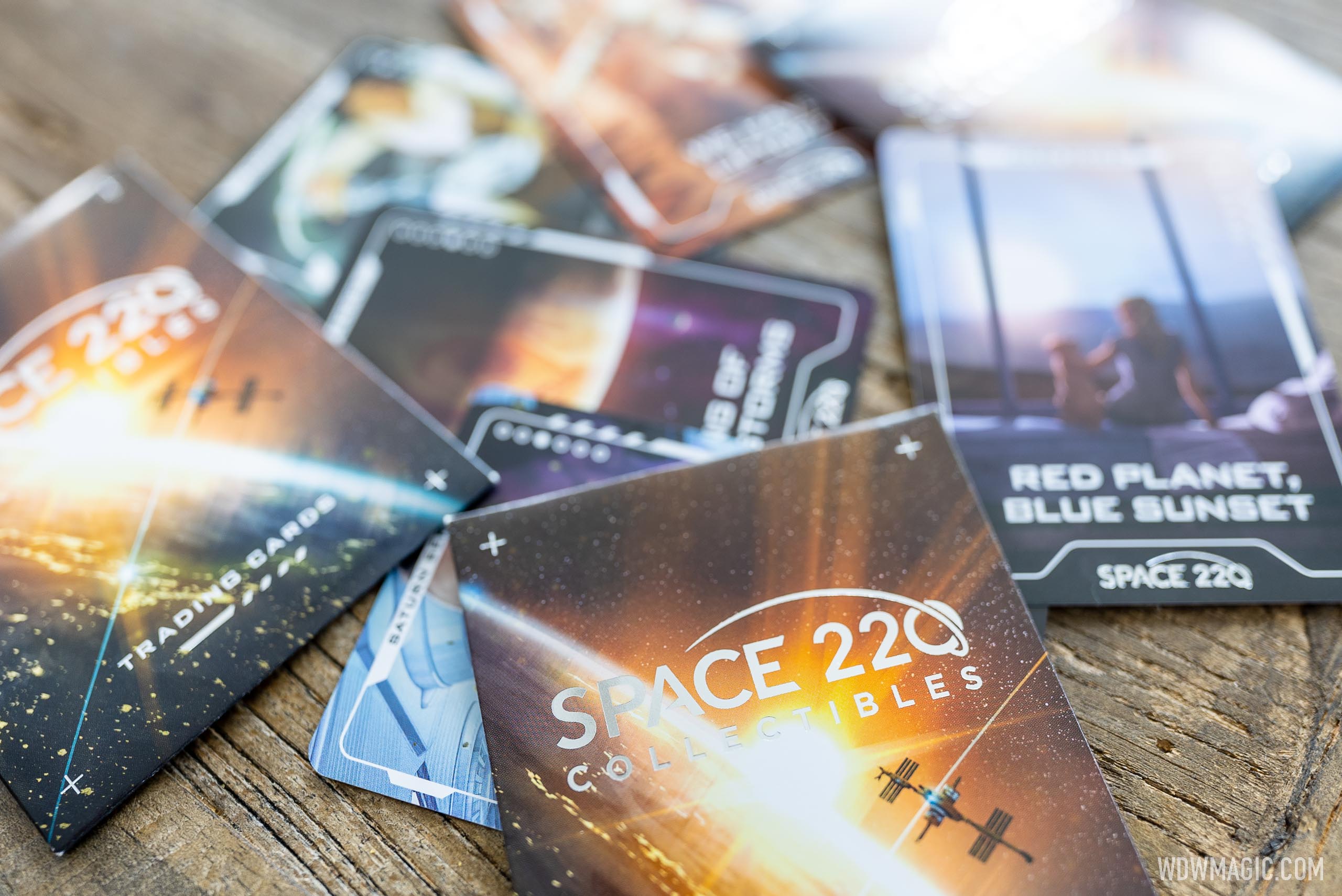 Space 220 Trading Cards - Saturn, Jupiter and Mars series - Photo 5 of 5