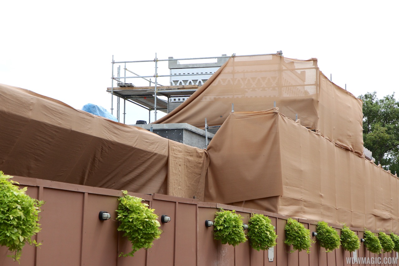 Spice Road Table construction site - Photo 4 of 7