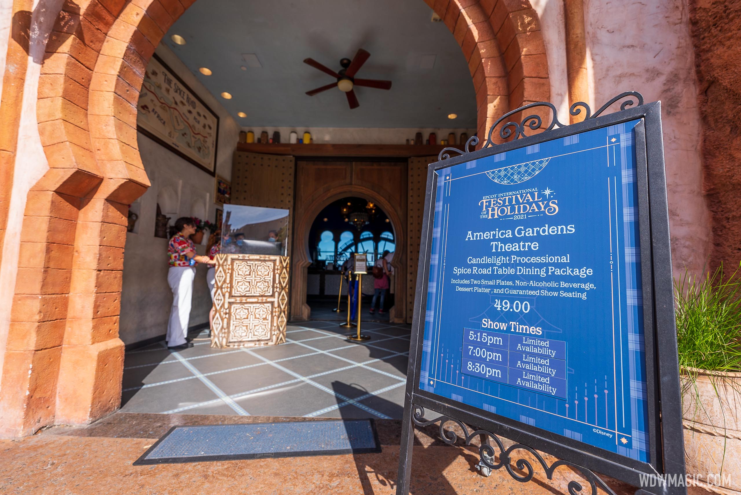 Spice Road Table Candlelight Processional dining package