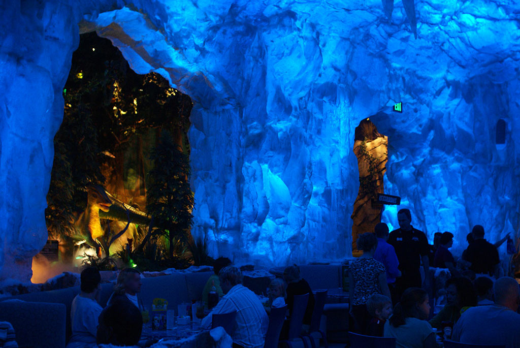 Inside T-Rex - Photo 10 of 32