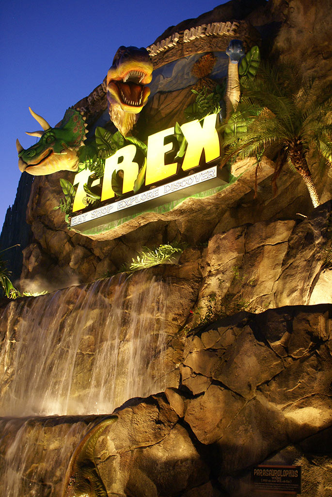 Inside T-Rex - Photo 22 of 32