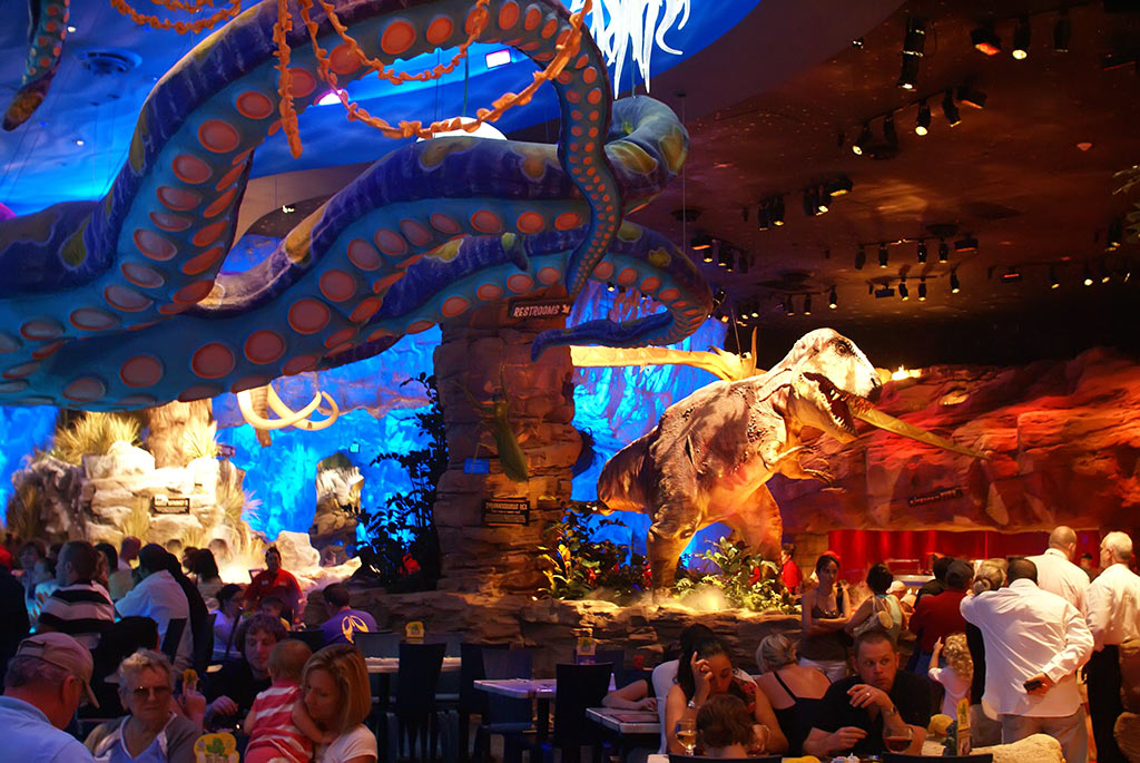 Inside T-Rex - Photo 31 of 32