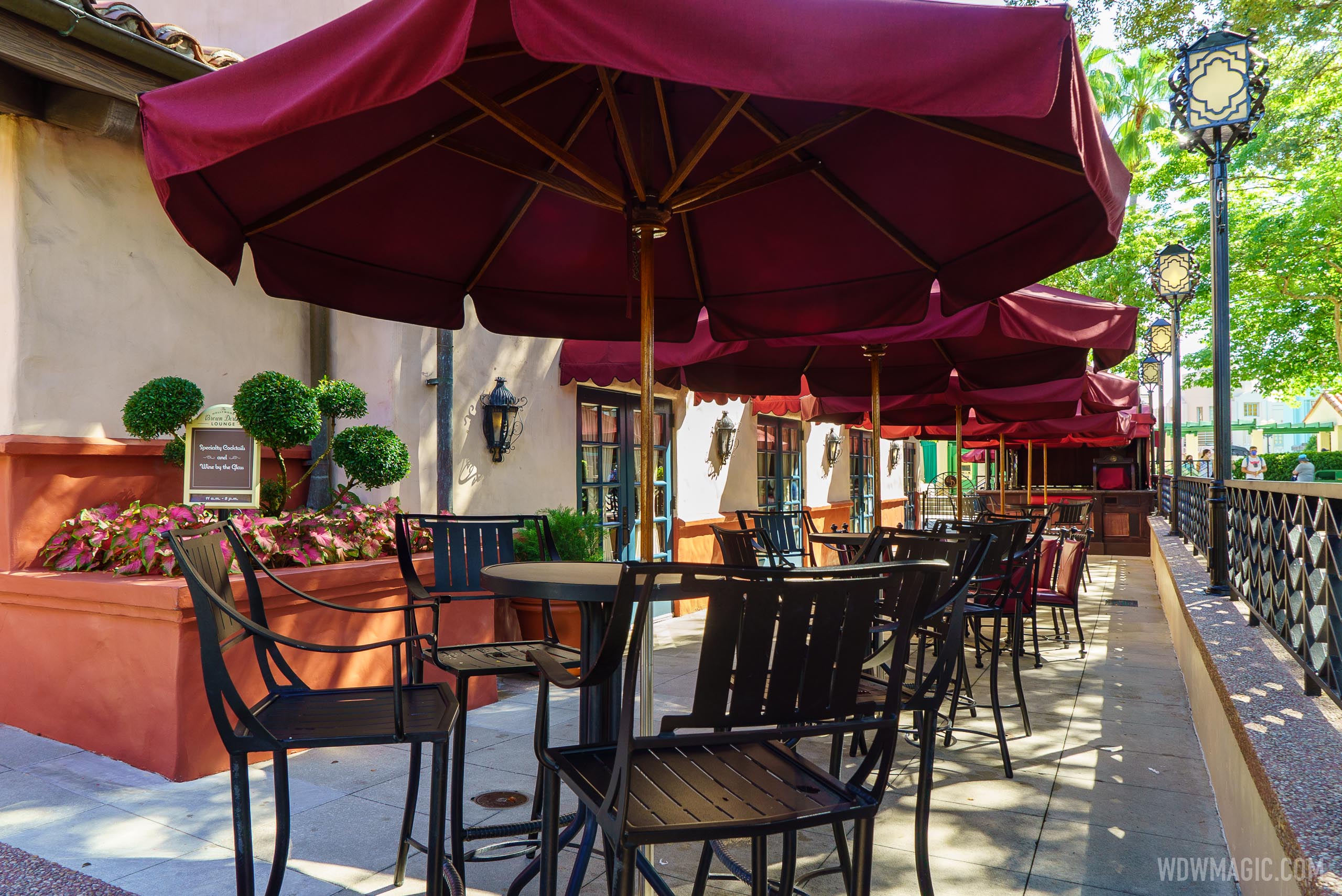 The Hollywood Brown Derby Label - March 2020 | WDWMAGIC